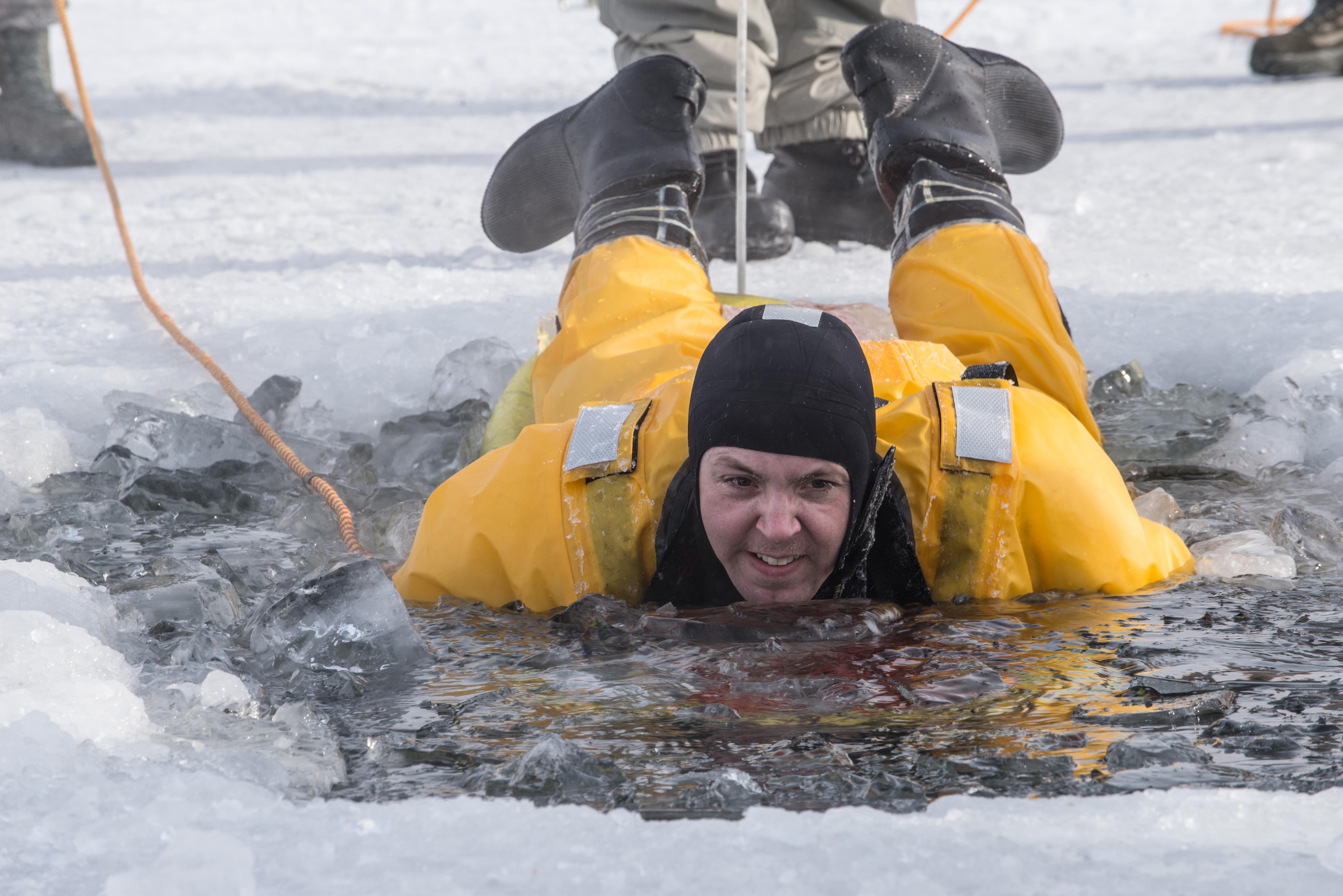 Fire, ice mix for imperative training > Pacific Air Forces > Article ...