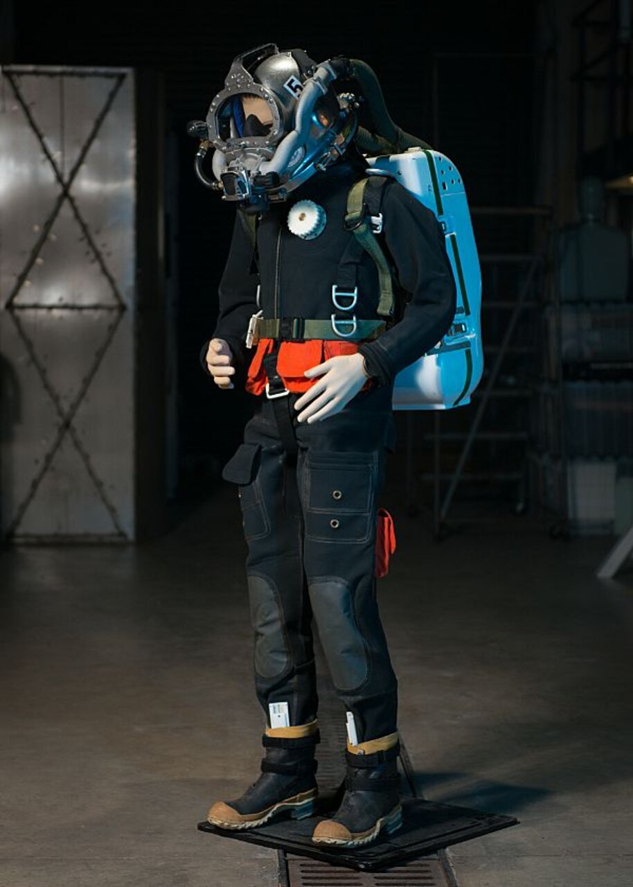 Navy Scientists Develop Prototype for Diver Life Support > United ...