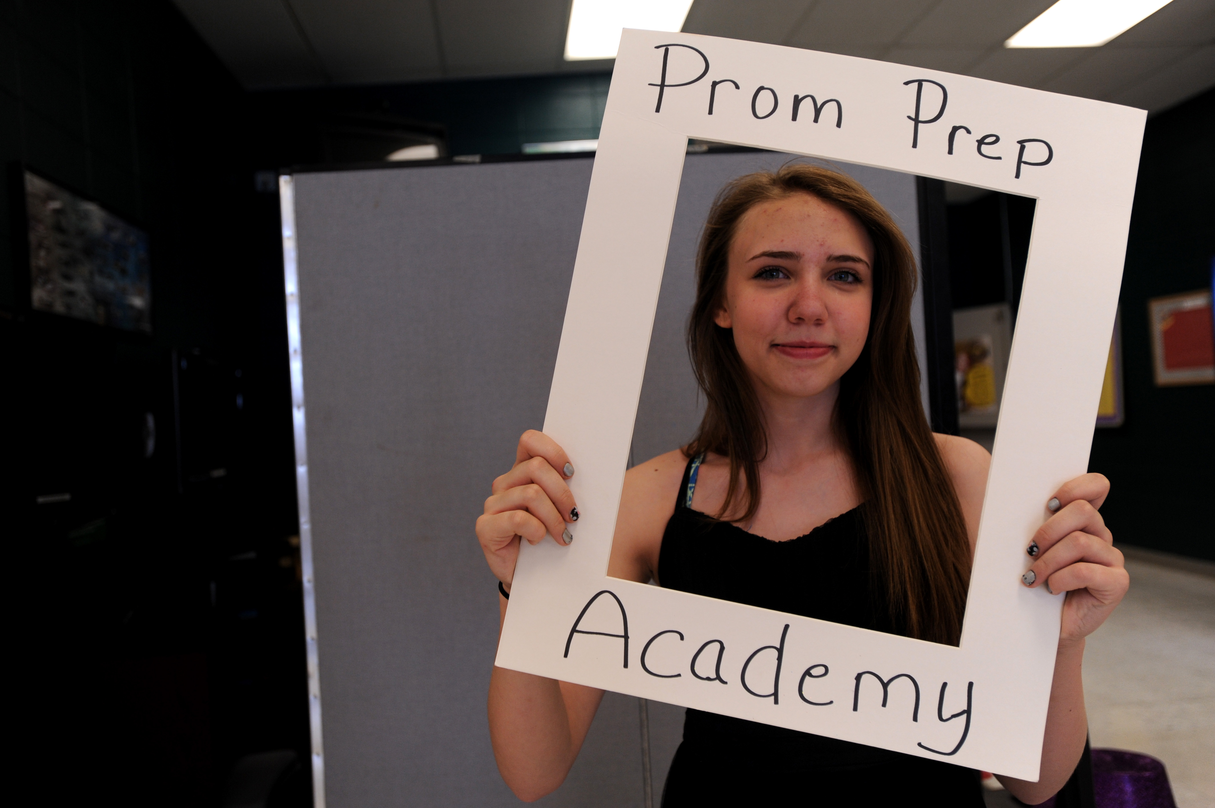 Base Youth Center Hosts Prom Prep Academy > Grand Forks Air Force Base ...