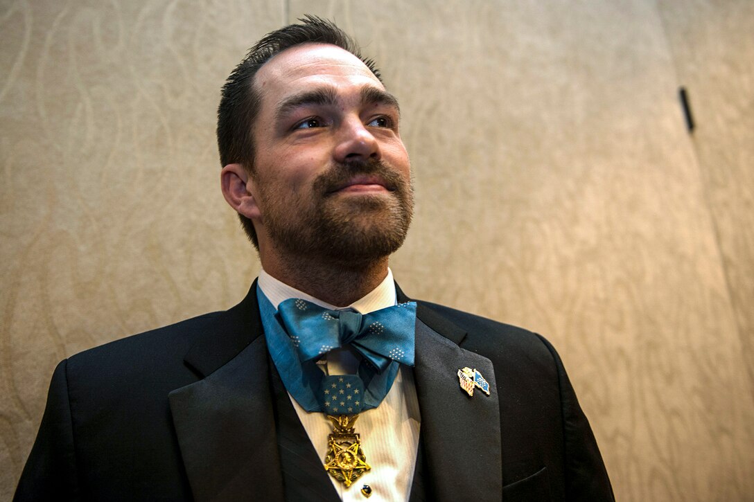 Former Army Staff Sgt. Clinton Romesha, who received a Medal of Honor ...