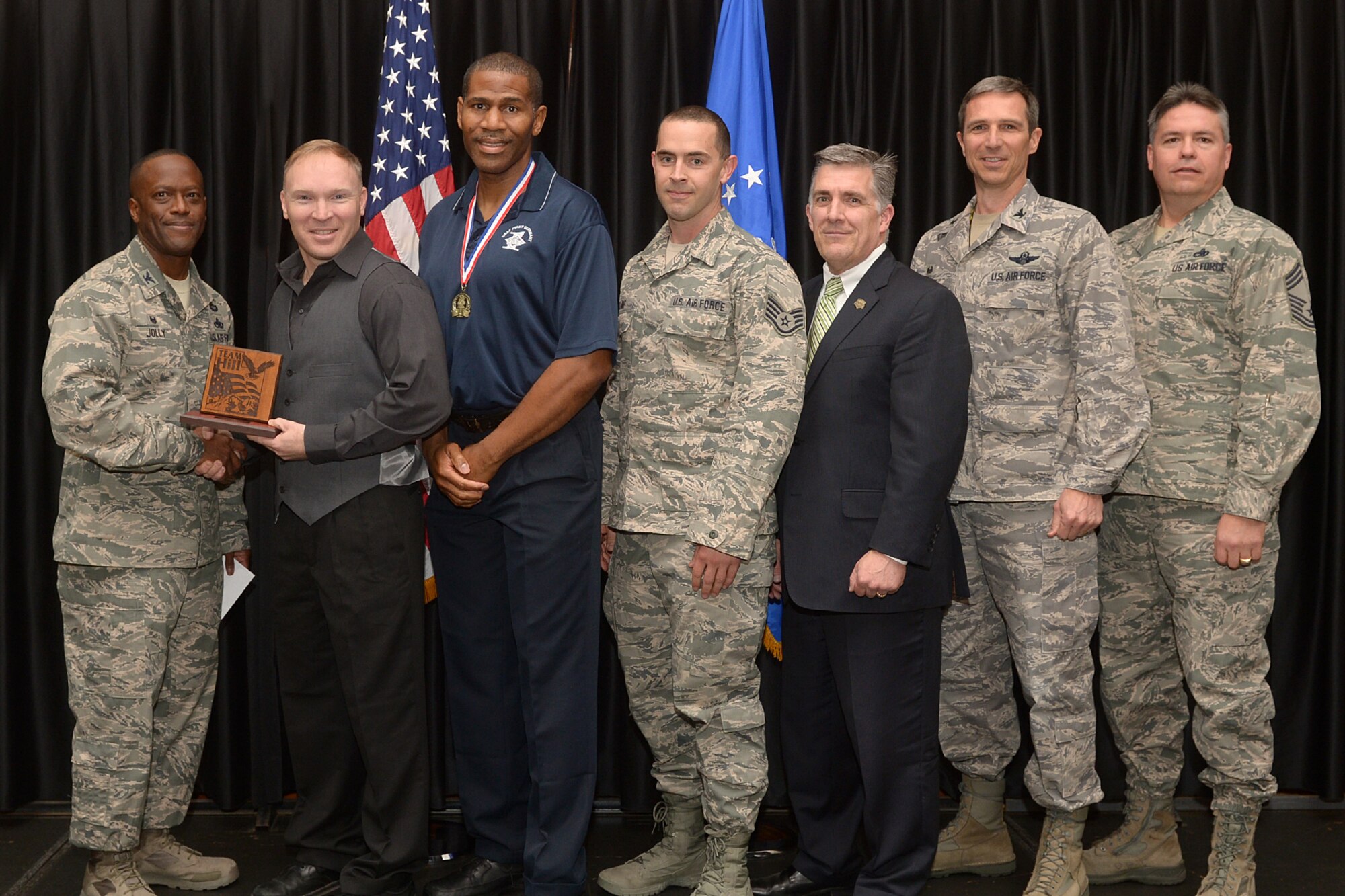 419th CES named Hill AFB's Team of the Year > 419th Fighter Wing > News