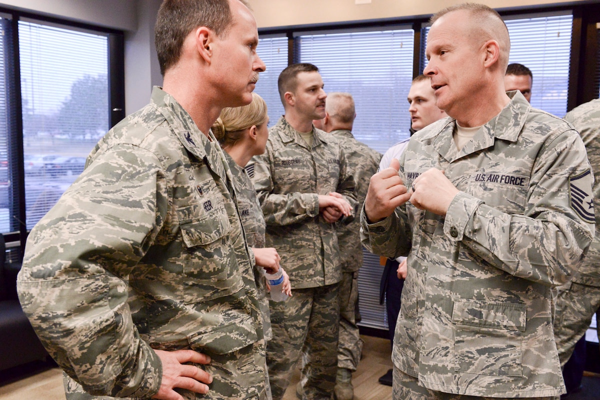 132d Wing officially opens the doors to its new off-base Recruiting ...