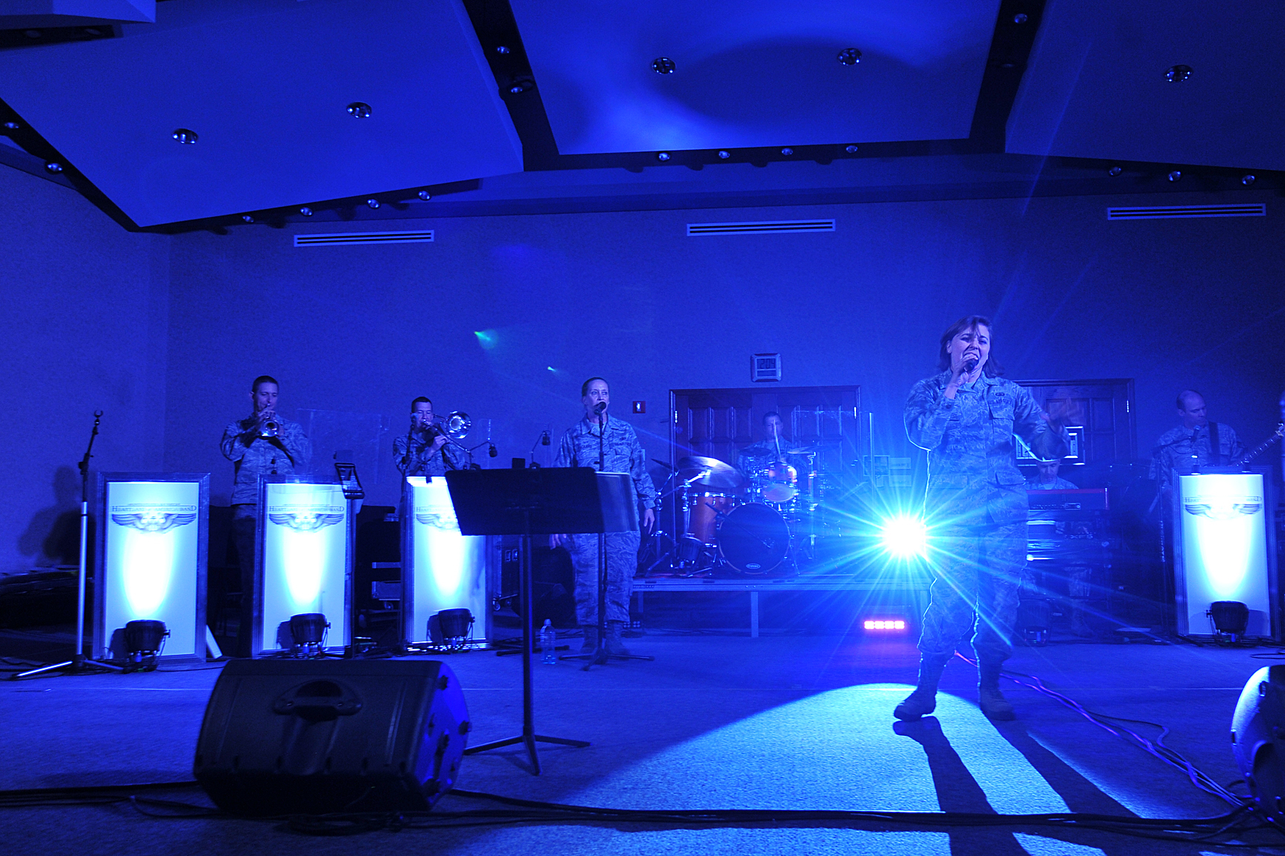 Heartland of America Band performs for ALS > Offutt Air Force Base ...