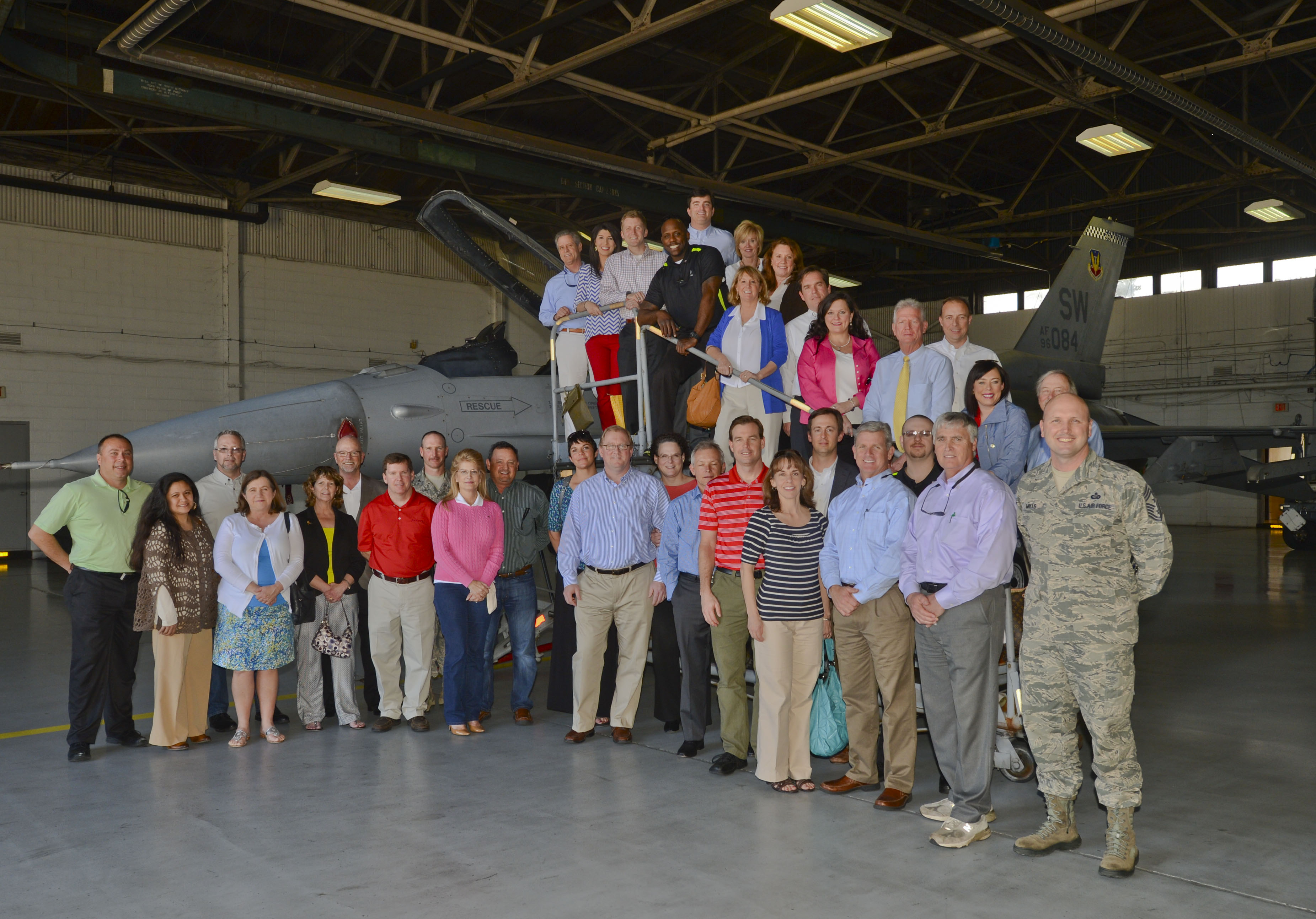 Honorary commanders go behind the scenes of Shaw > Shaw Air Force Base ...
