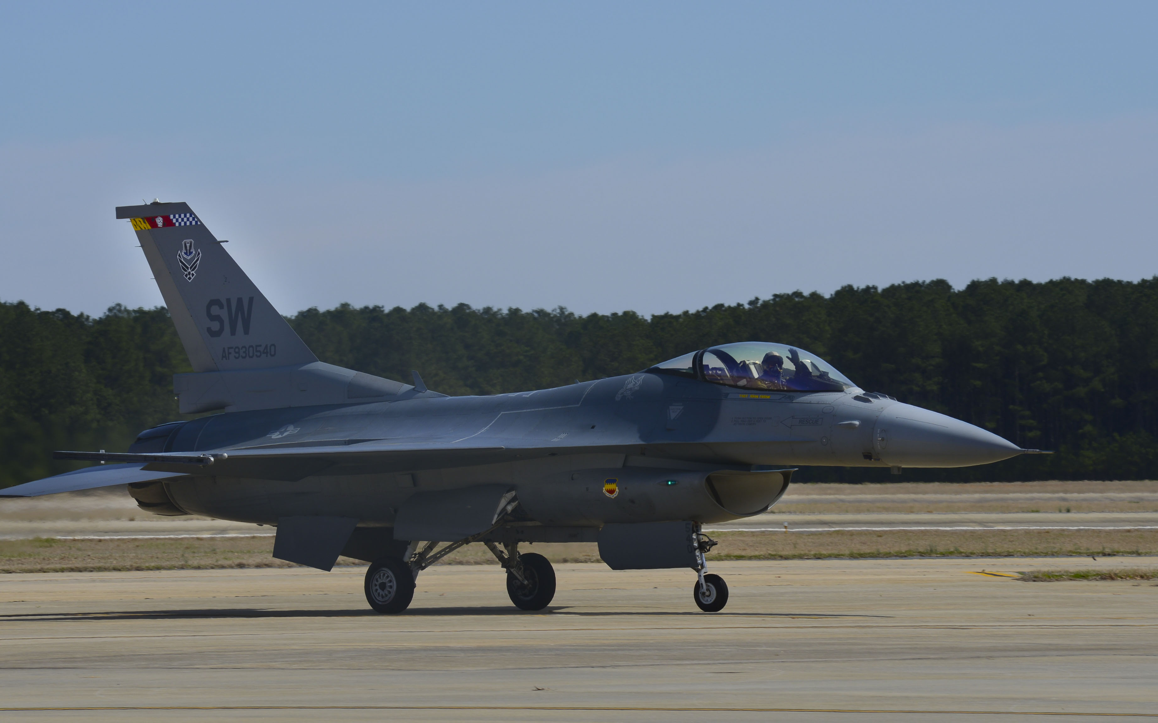 Honorary commanders go behind the scenes of Shaw > Shaw Air Force Base ...