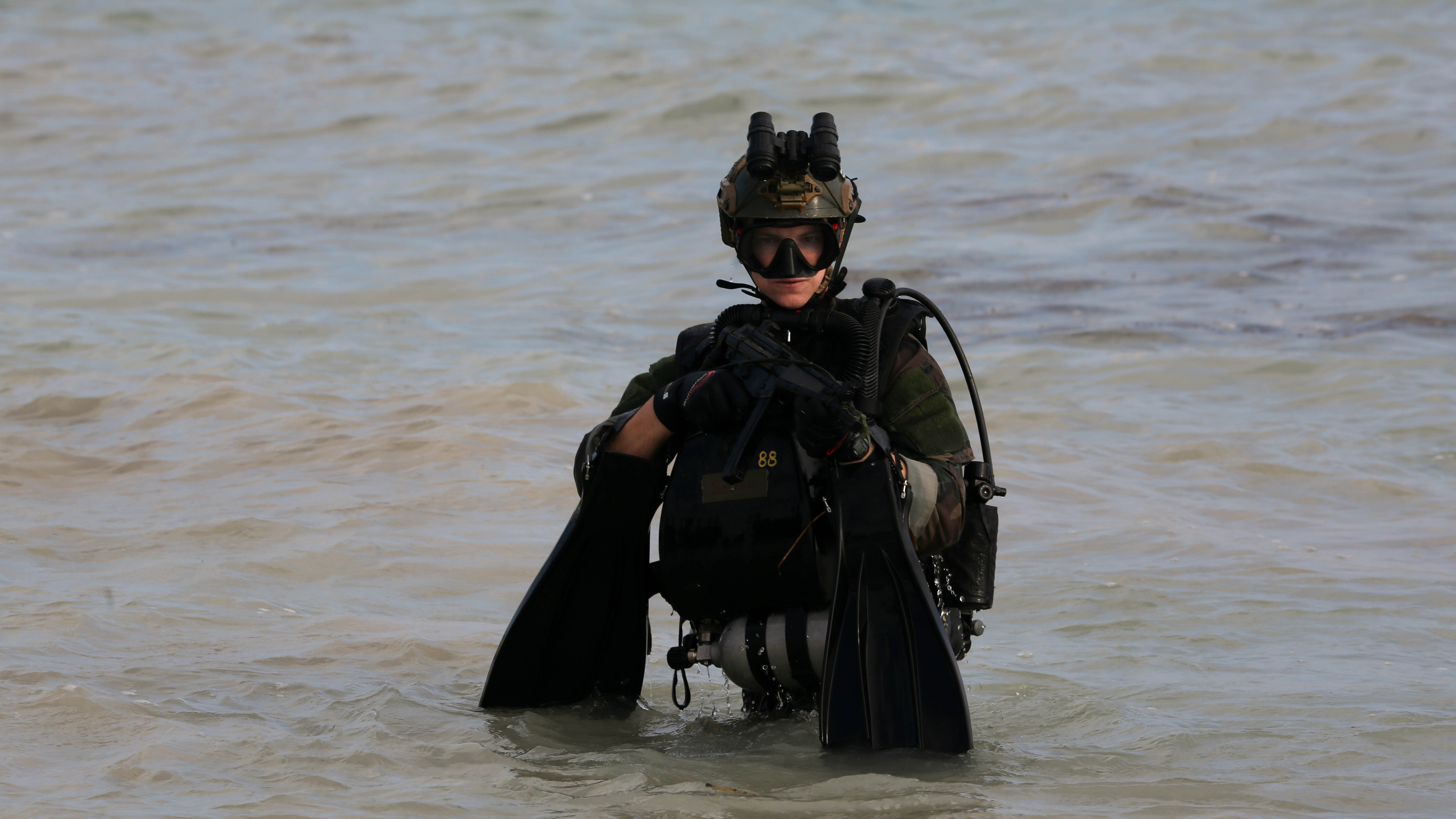 Marine Special Operations Team trains at Key West beaches, harbor ...