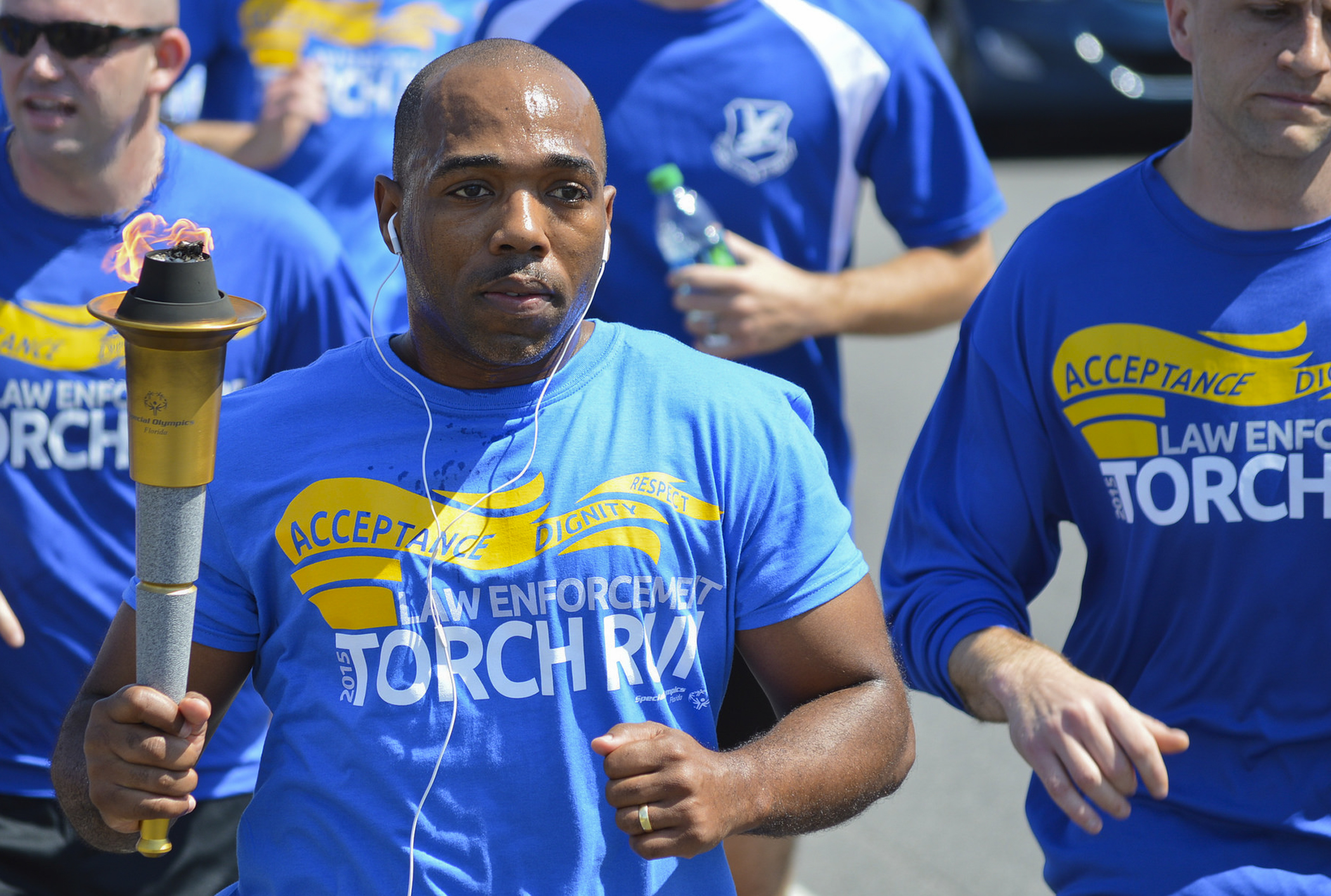 SF Airmen carry torch for Special Olympics > Eglin Air Force Base ...