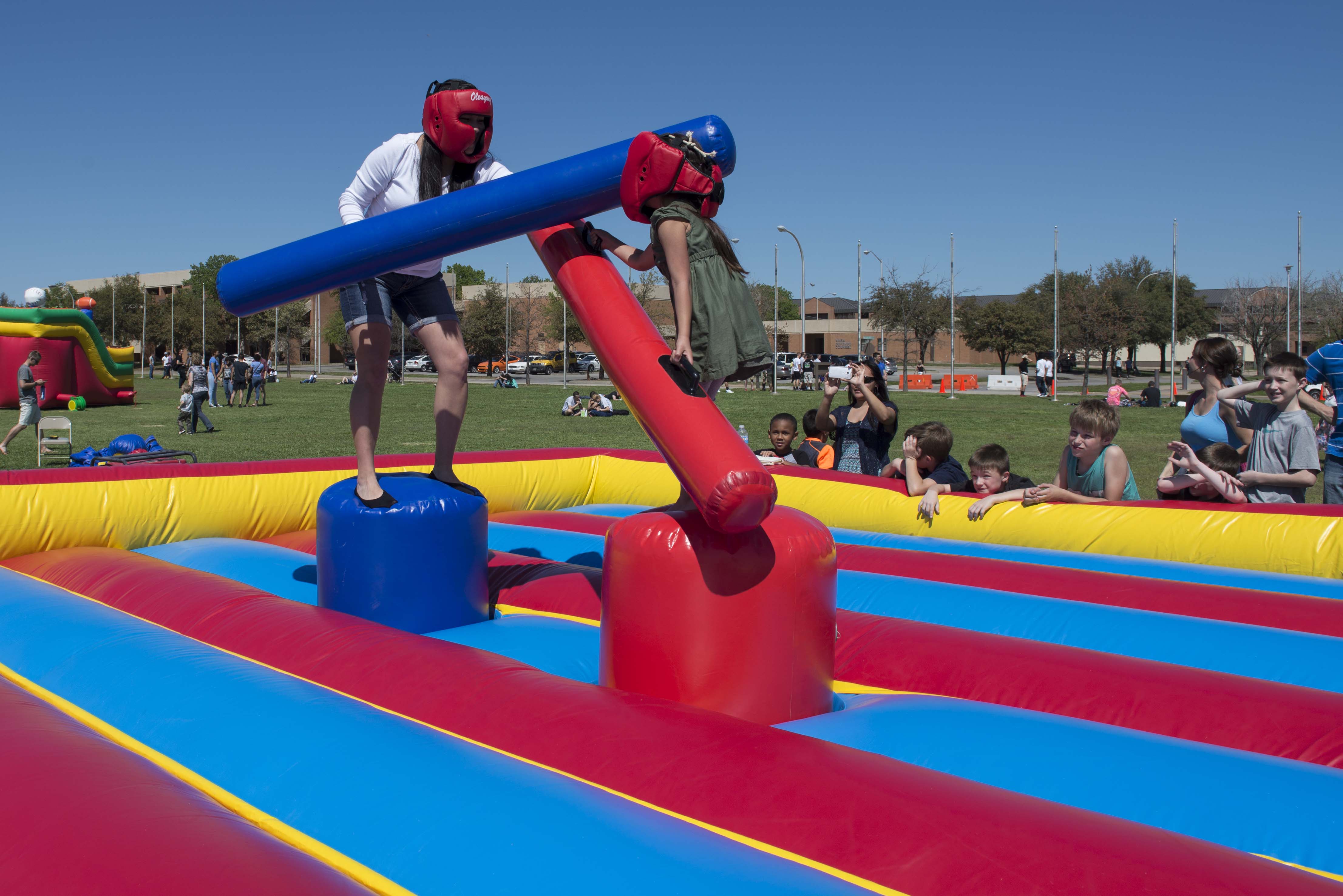 Airmen, family and friends devour spring picnic fun > Sheppard Air ...