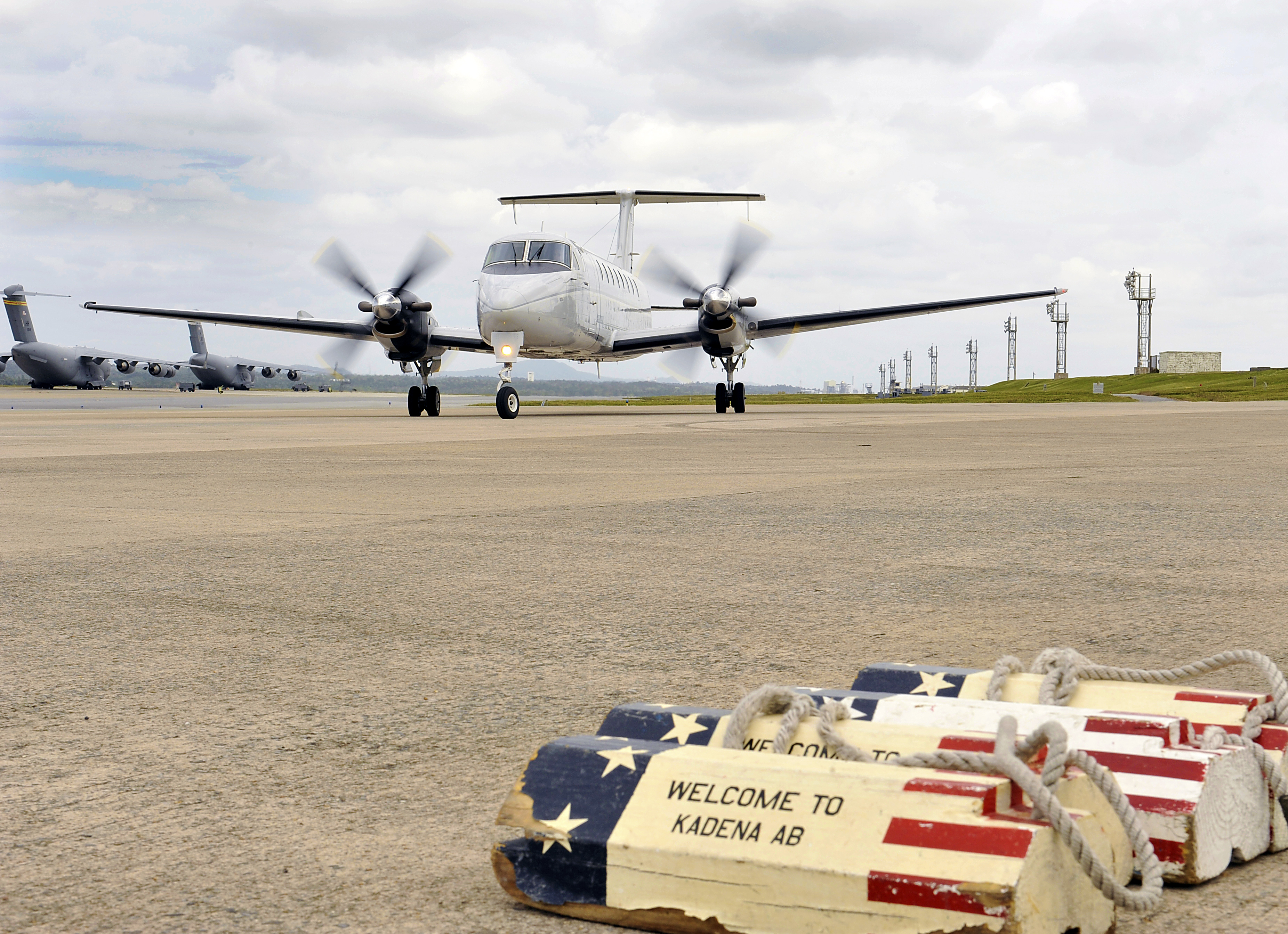 18 AF, USAF EC commanders complete tour of Pacific mobility units ...