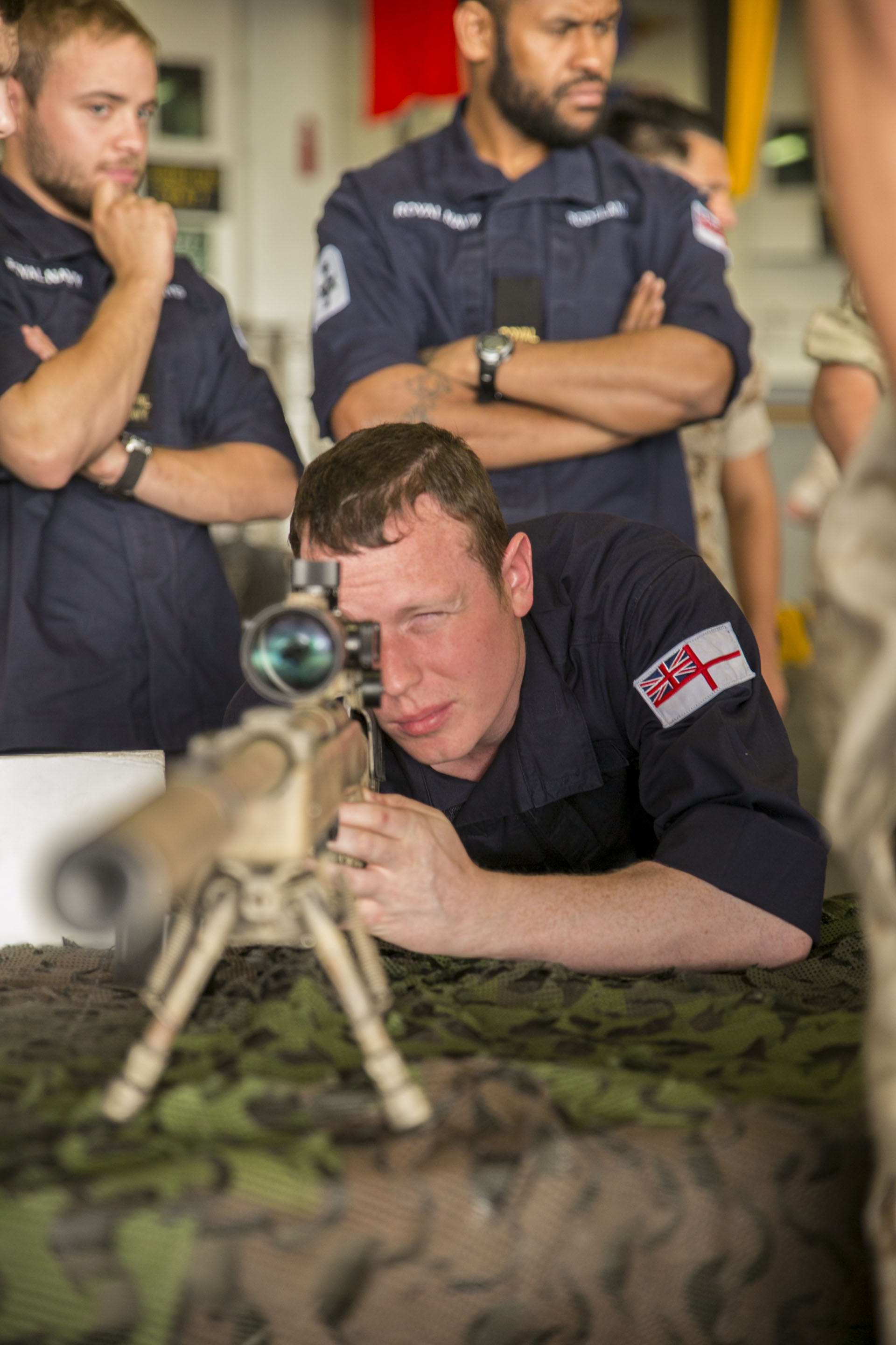 British Royal Navy sailors tour USS Wasp > 22nd Marine Expeditionary ...