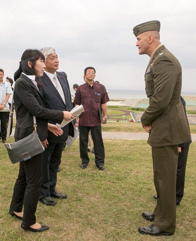 Japan Minister of Defense Nakatani makes first visit to Okinawa