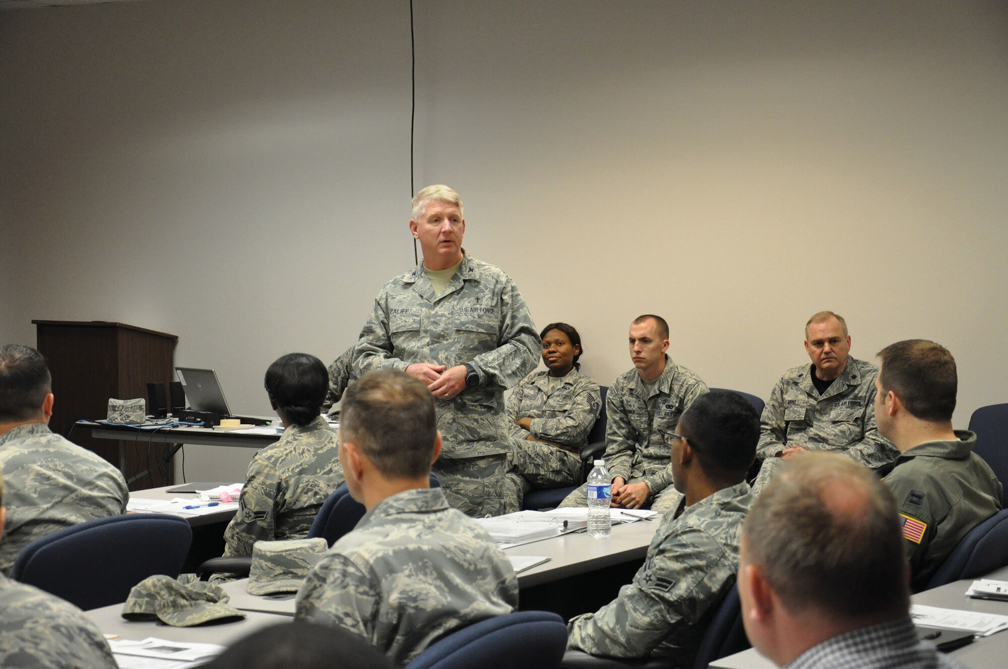 AFRC Chaplain visits 445th Airlift Wing > 445th Airlift Wing > Article ...