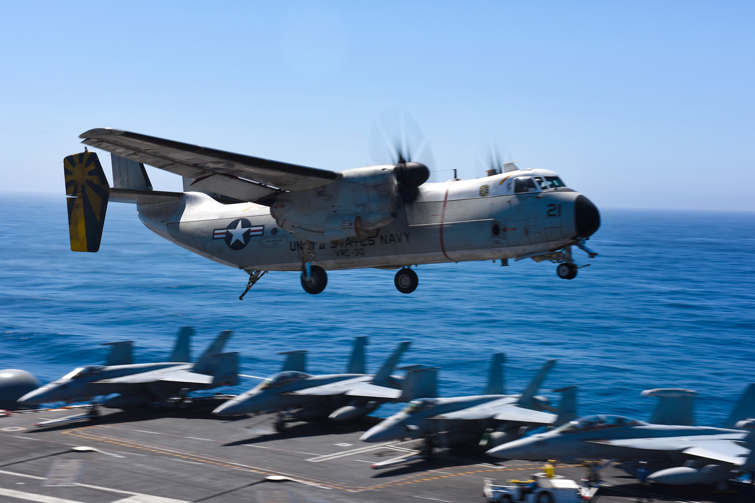 A C-2A Greyhound assigned to Fleet Logistics Combat Support Squadron 30 ...