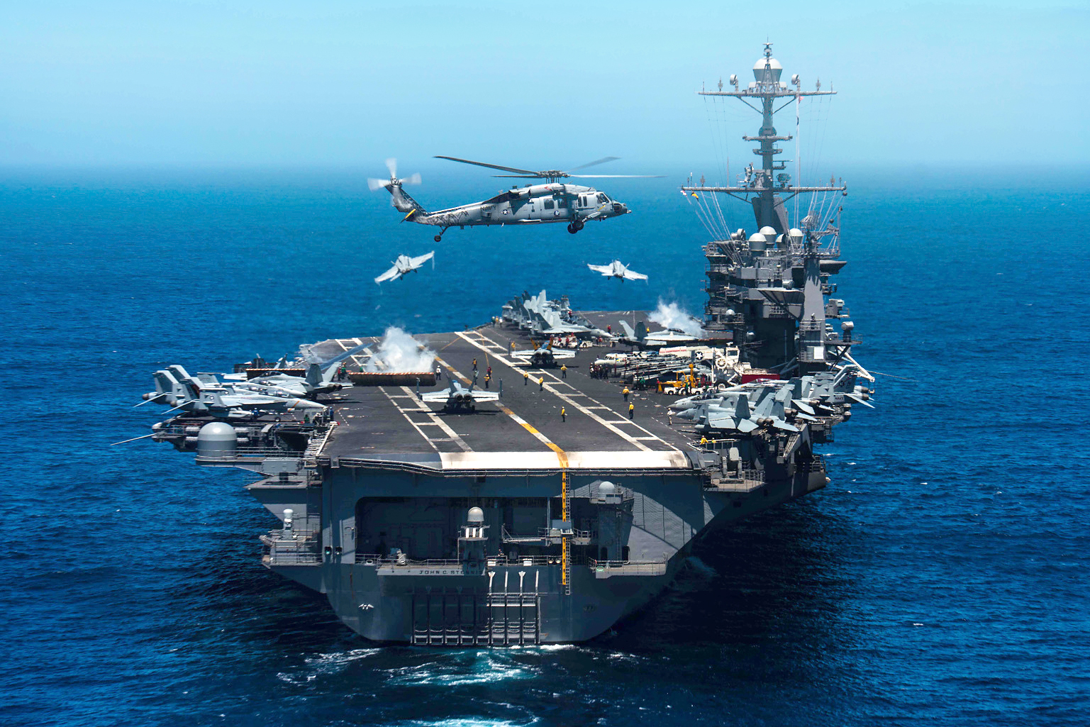 An MH-60S Seahawk helicopter assigned to Helicopter Sea Combat Squadron ...