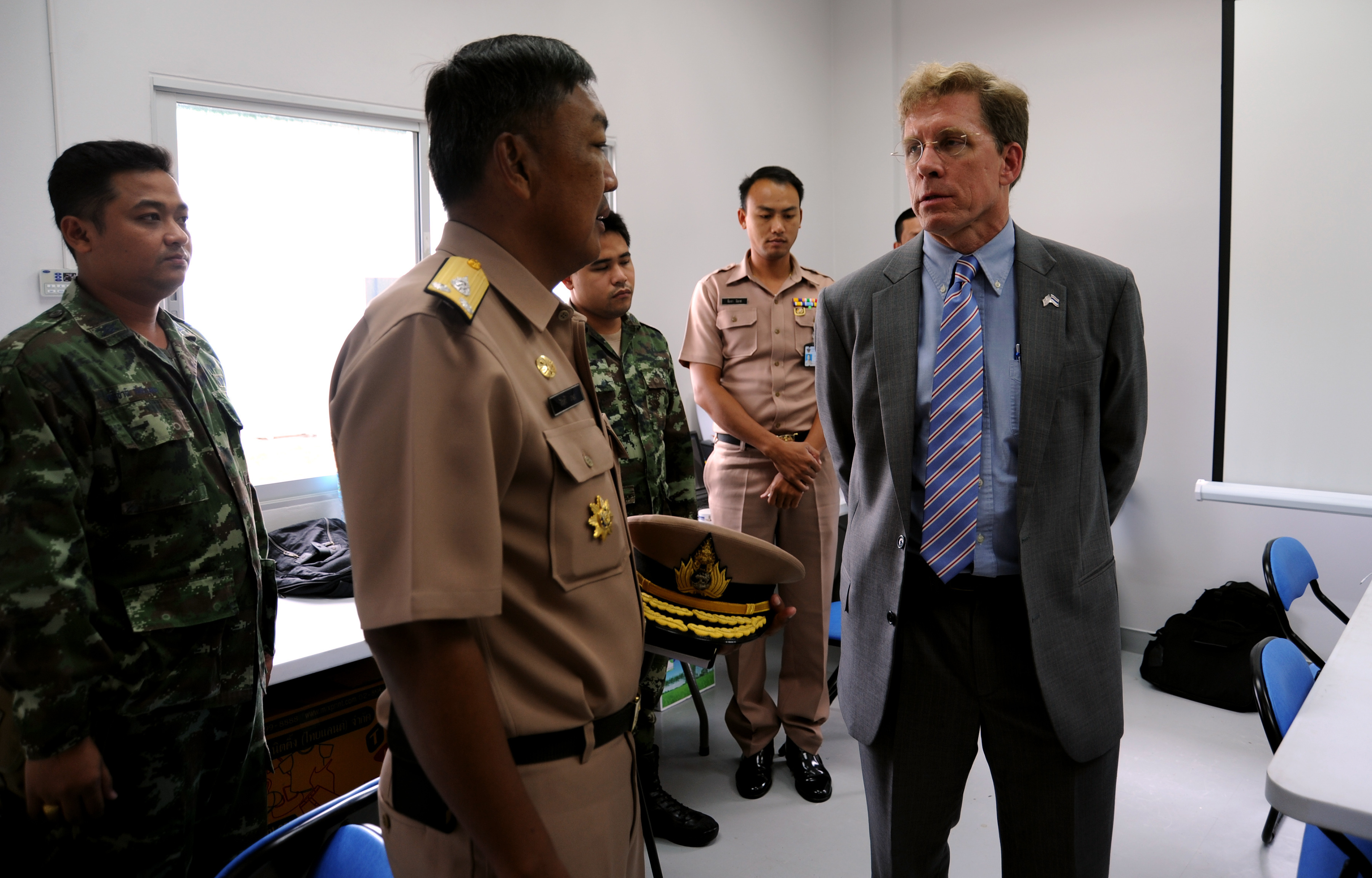 Senior U.S., Thai military leaders meet with US Chargé d’affaires to ...