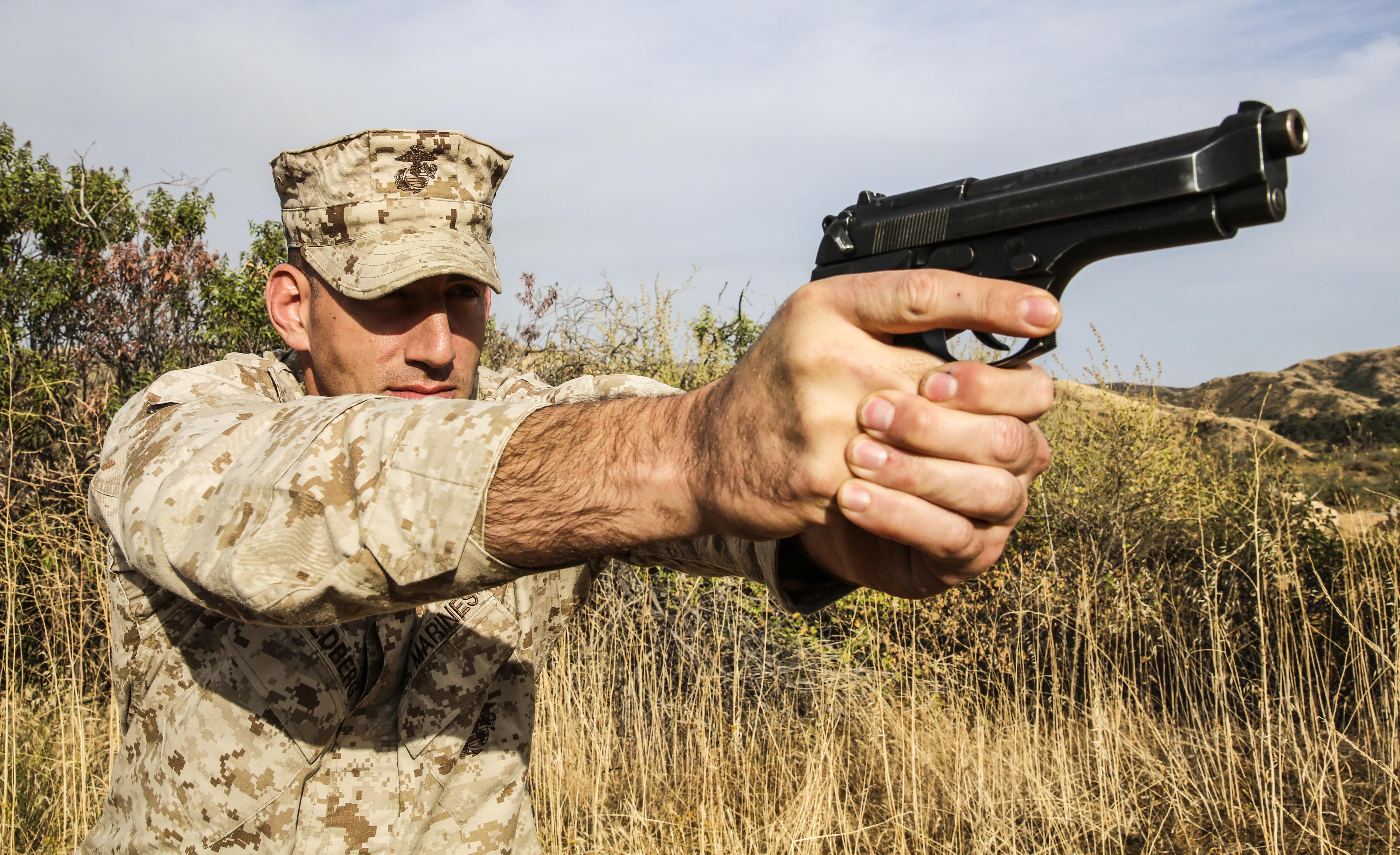 13th MEU Marine aims for marksmanship perfection