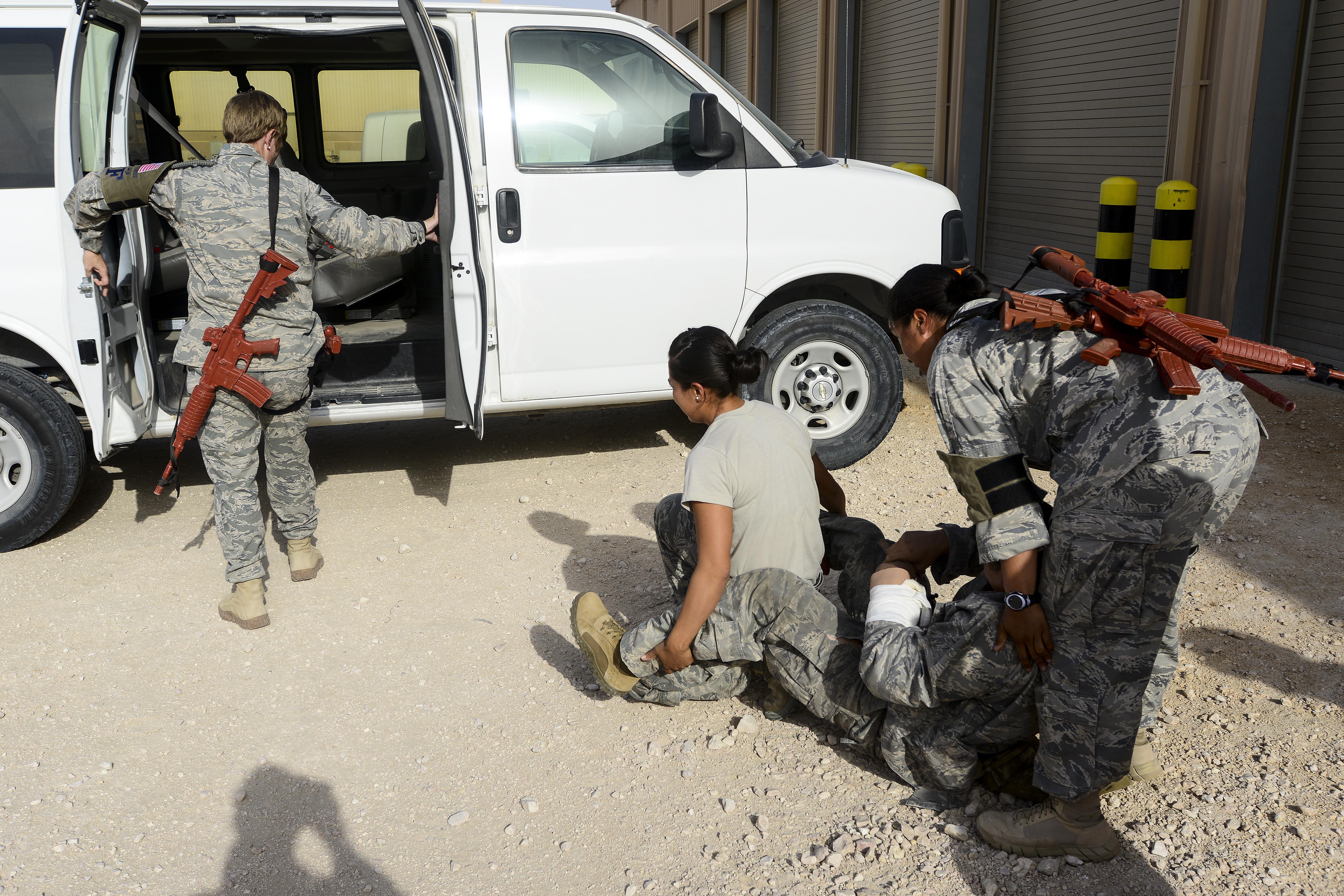 379th ESFS female Airmen lend skills to SOCCENT > U.S. Air Forces ...