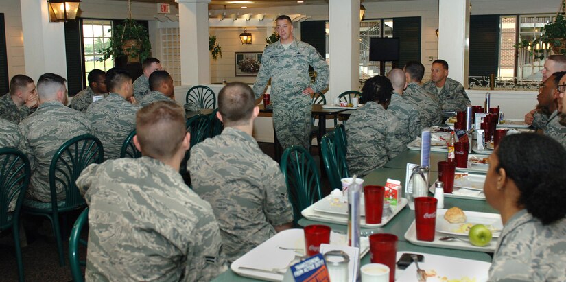 AFSPC command chief visits 83rd NOS, 735th SCOG Airmen > Joint Base ...
