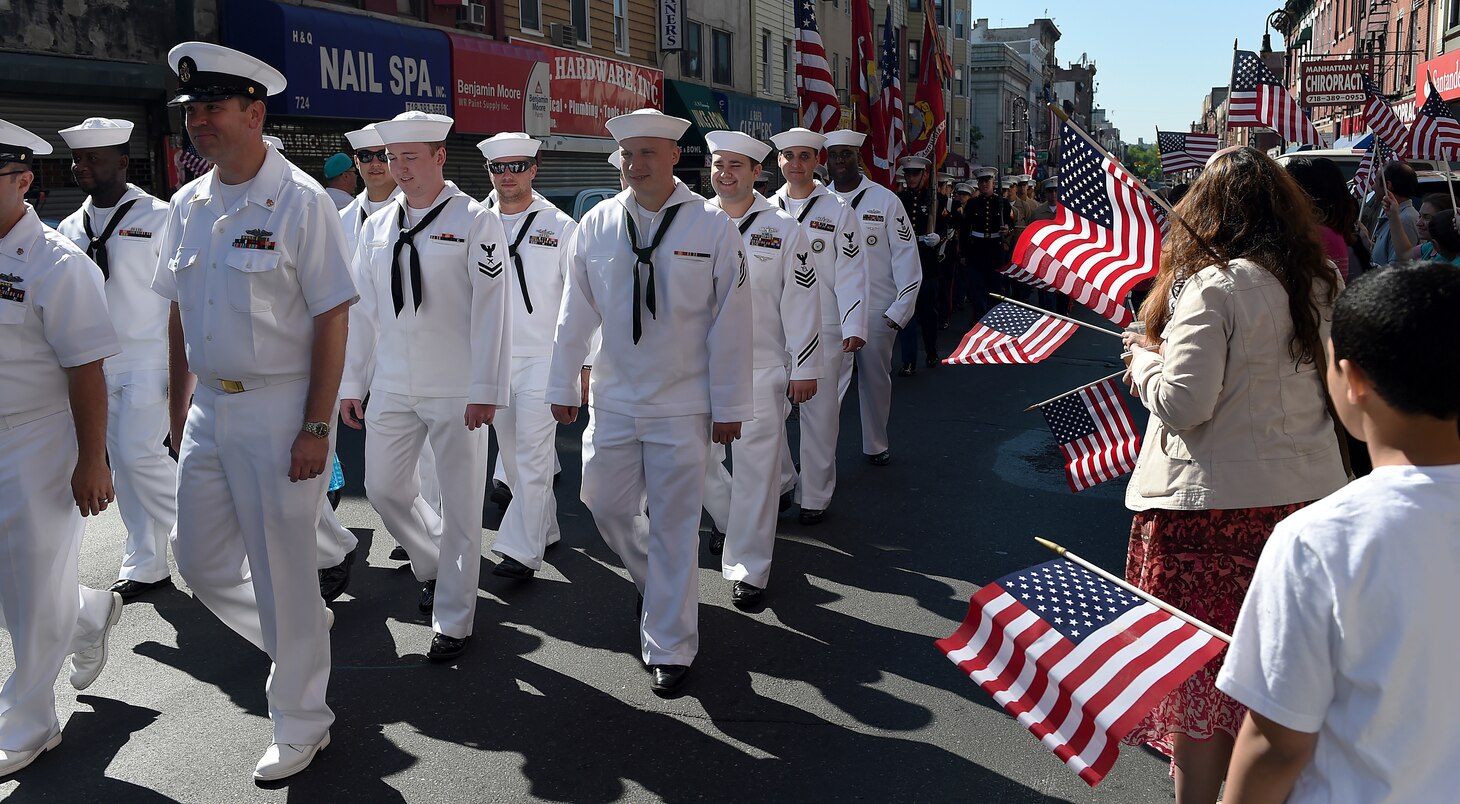 Service members, veterans march in Brooklyn Veterans Parade > United ...
