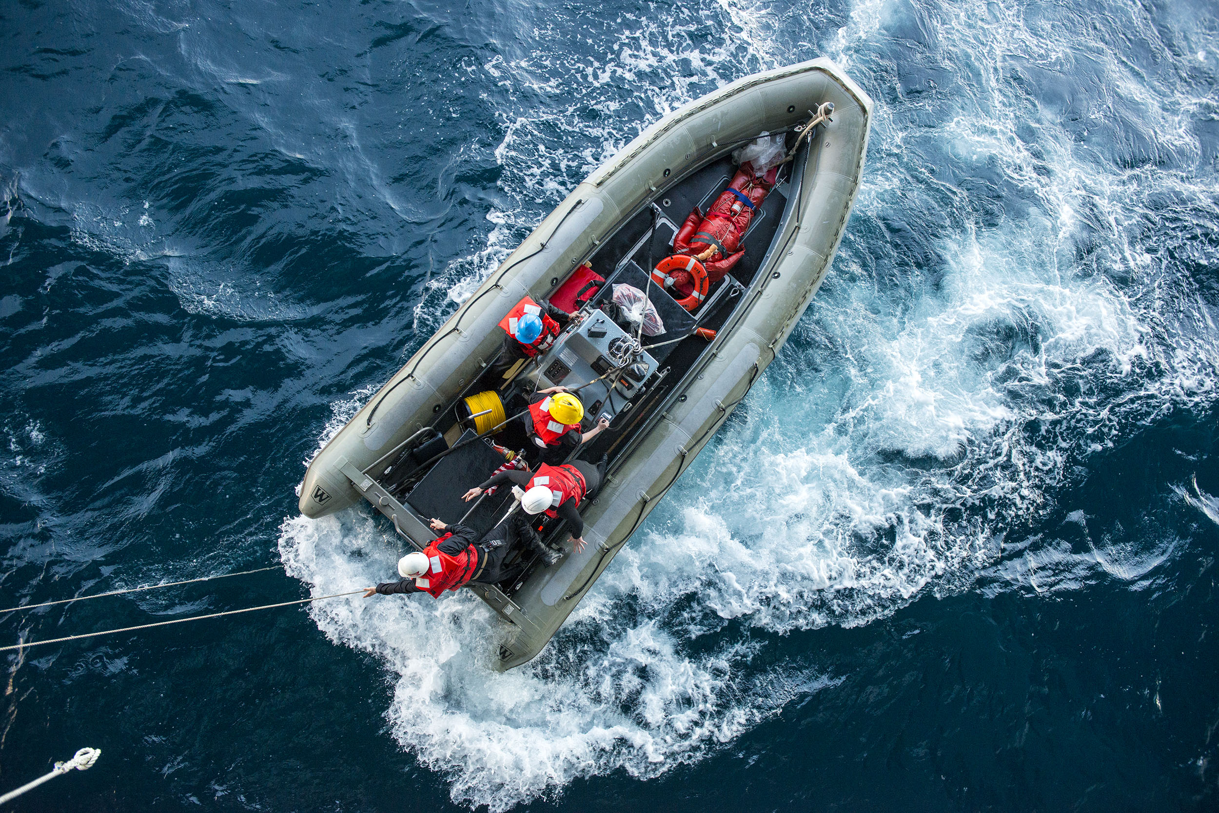 The Right Call: Maintaining Situational Awareness > United States Navy ...