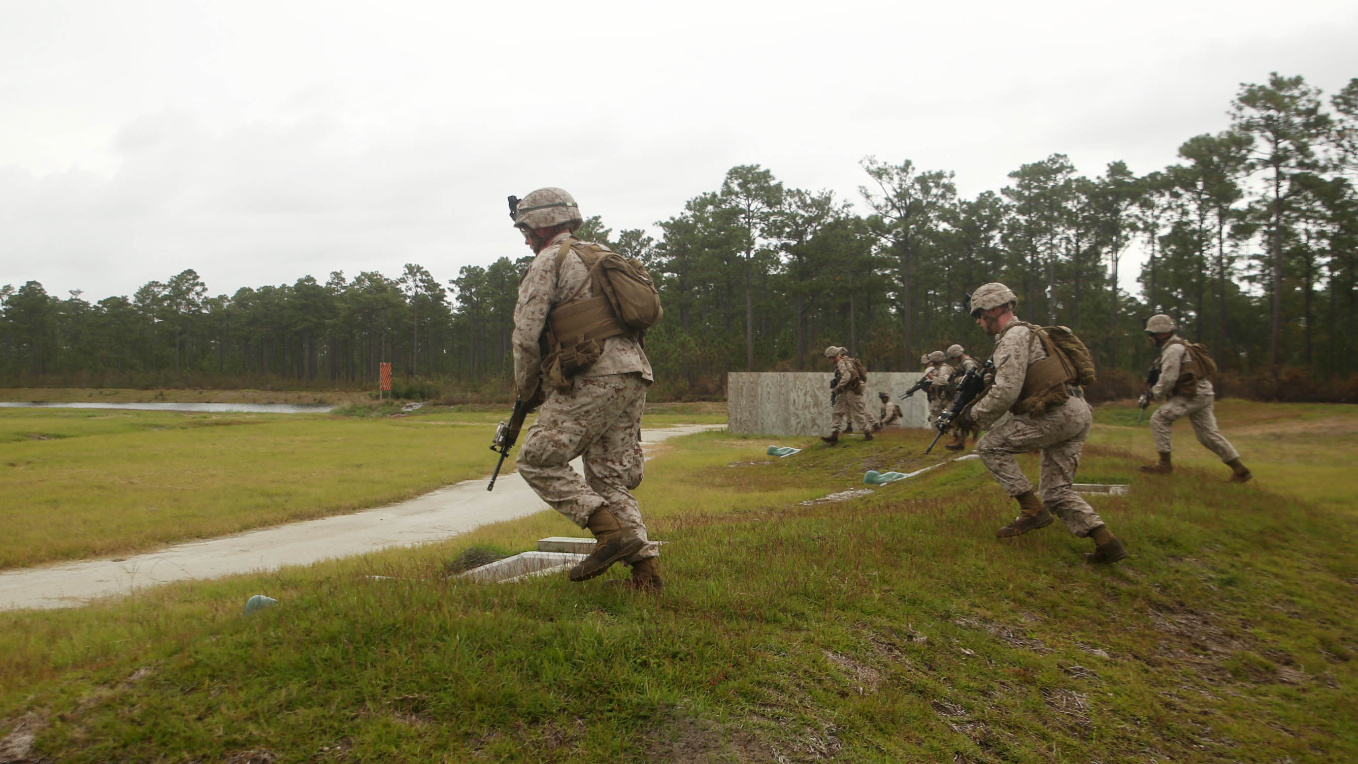 1/6 conducts platoon attacks > The Official United States Marine Corps ...