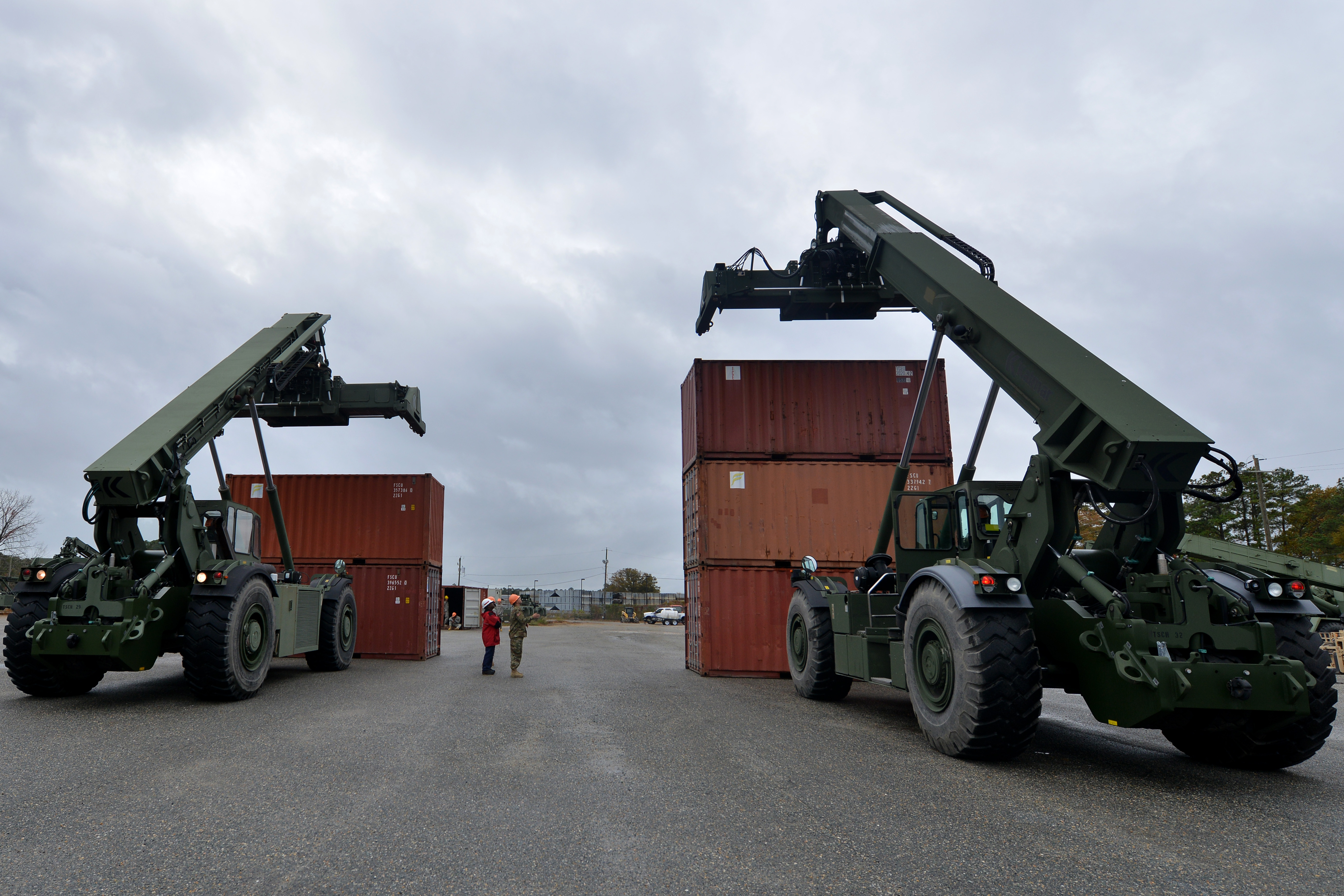 Eustis school teaches total force cargo loading skills > Joint Base ...