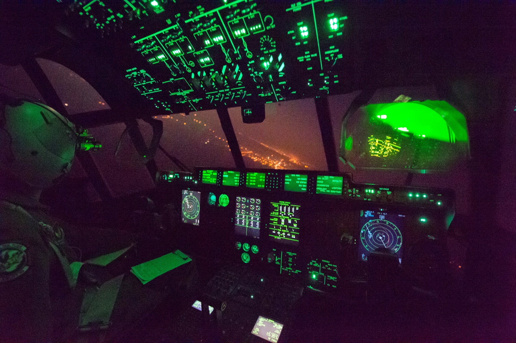 Airmen train for night ops > Ramstein Air Base > Article Display