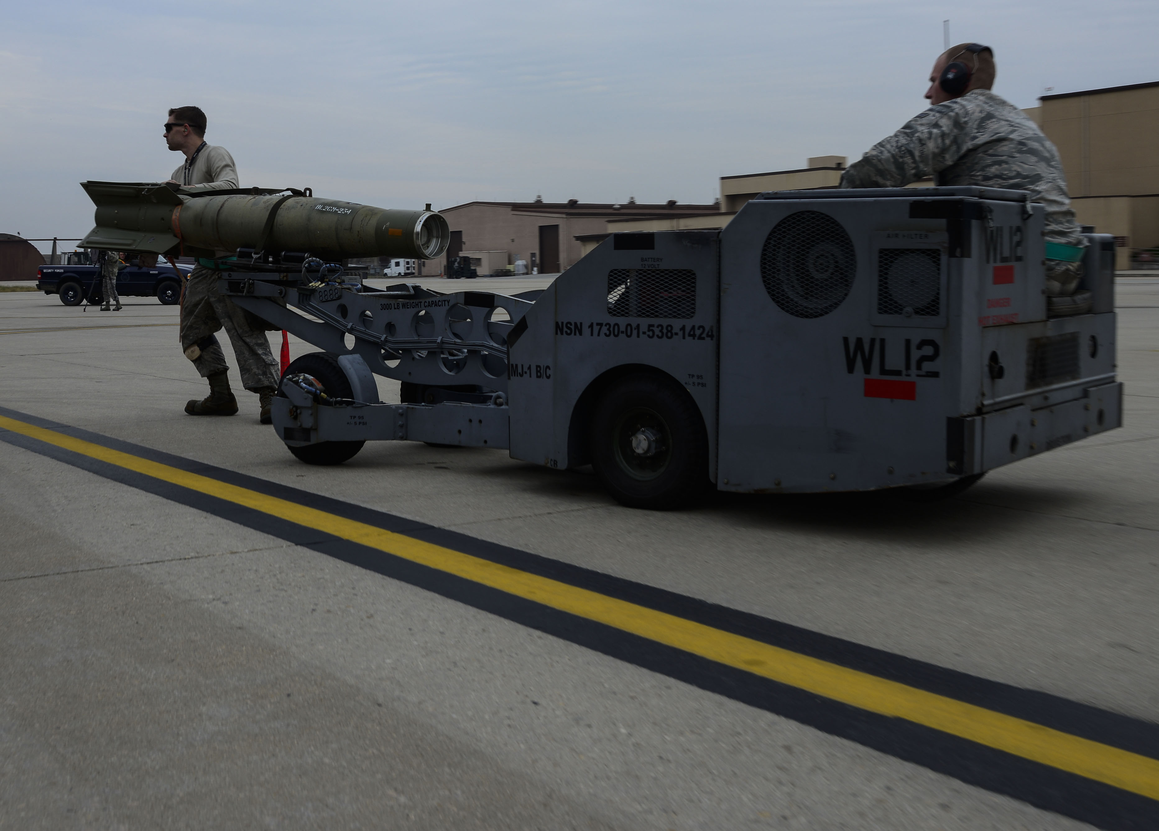 Vigilant Ace 16: 25th AMU gets the ball rolling > Osan Air Base ...