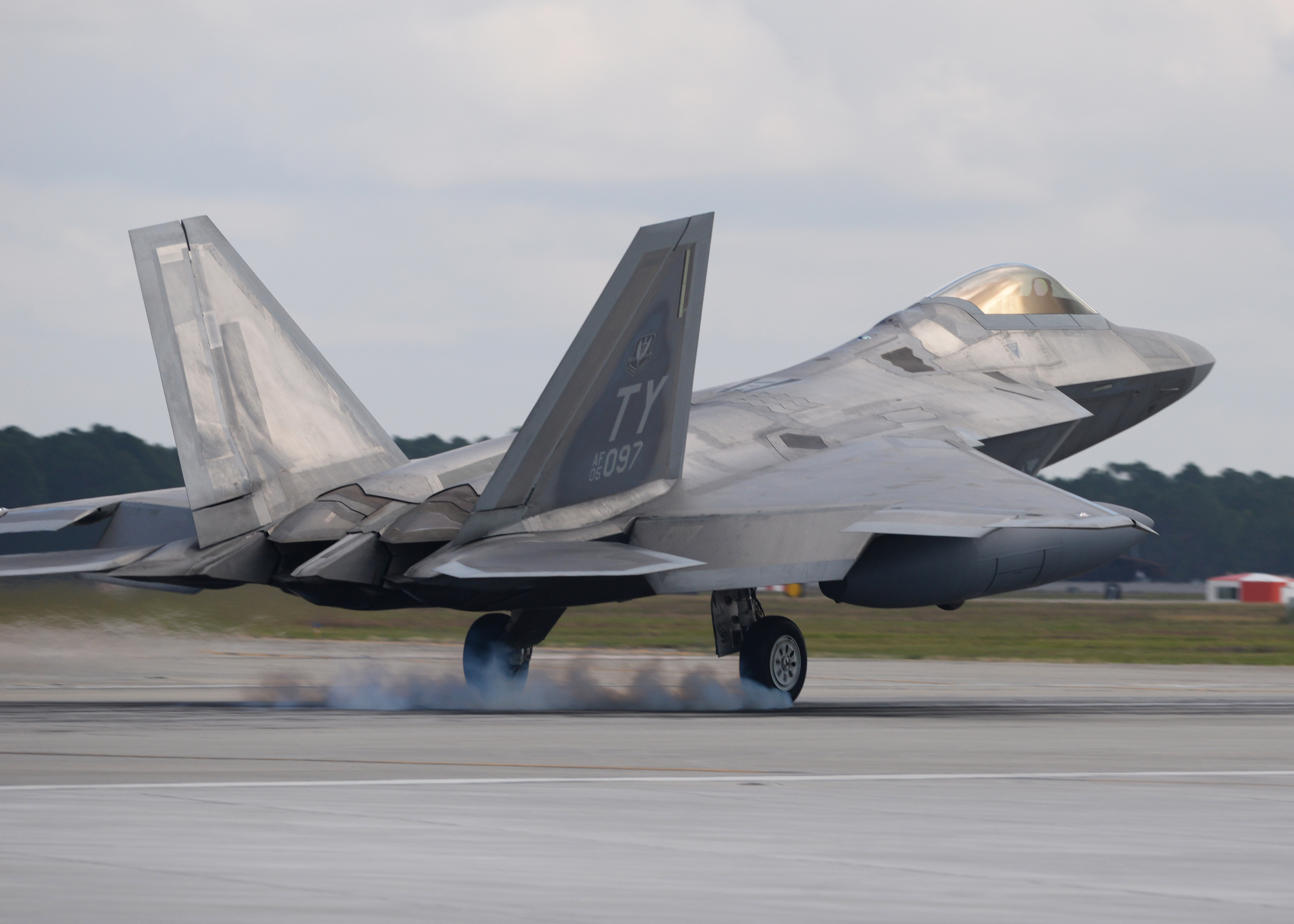 F-22 Raptor training mission > Tyndall Air Force Base > Article Display