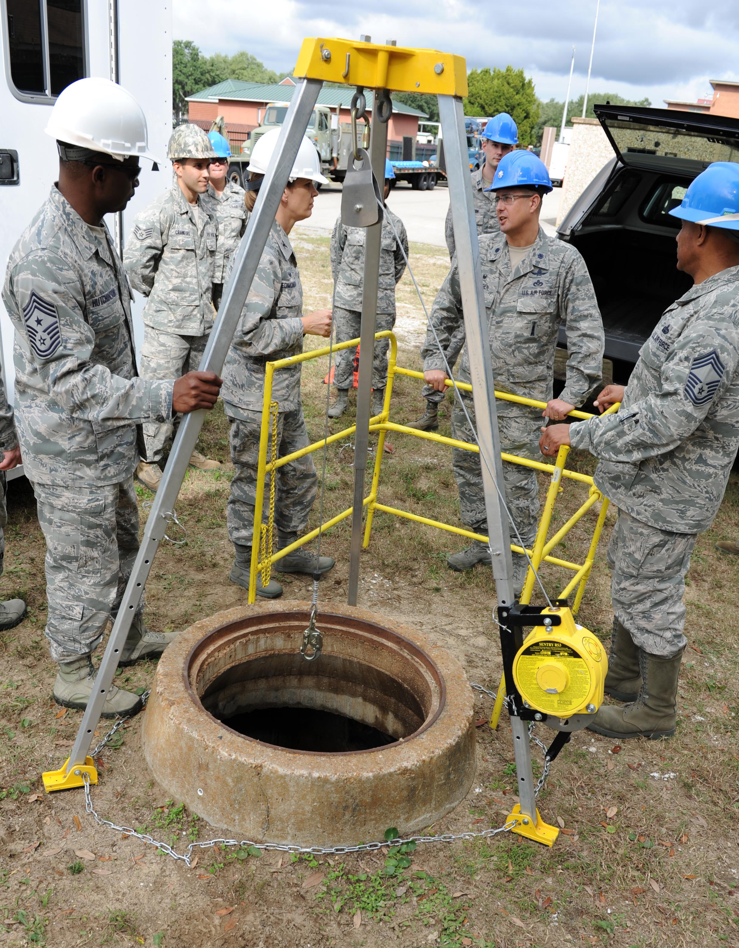 85th EIS holds open house for Keesler leadership