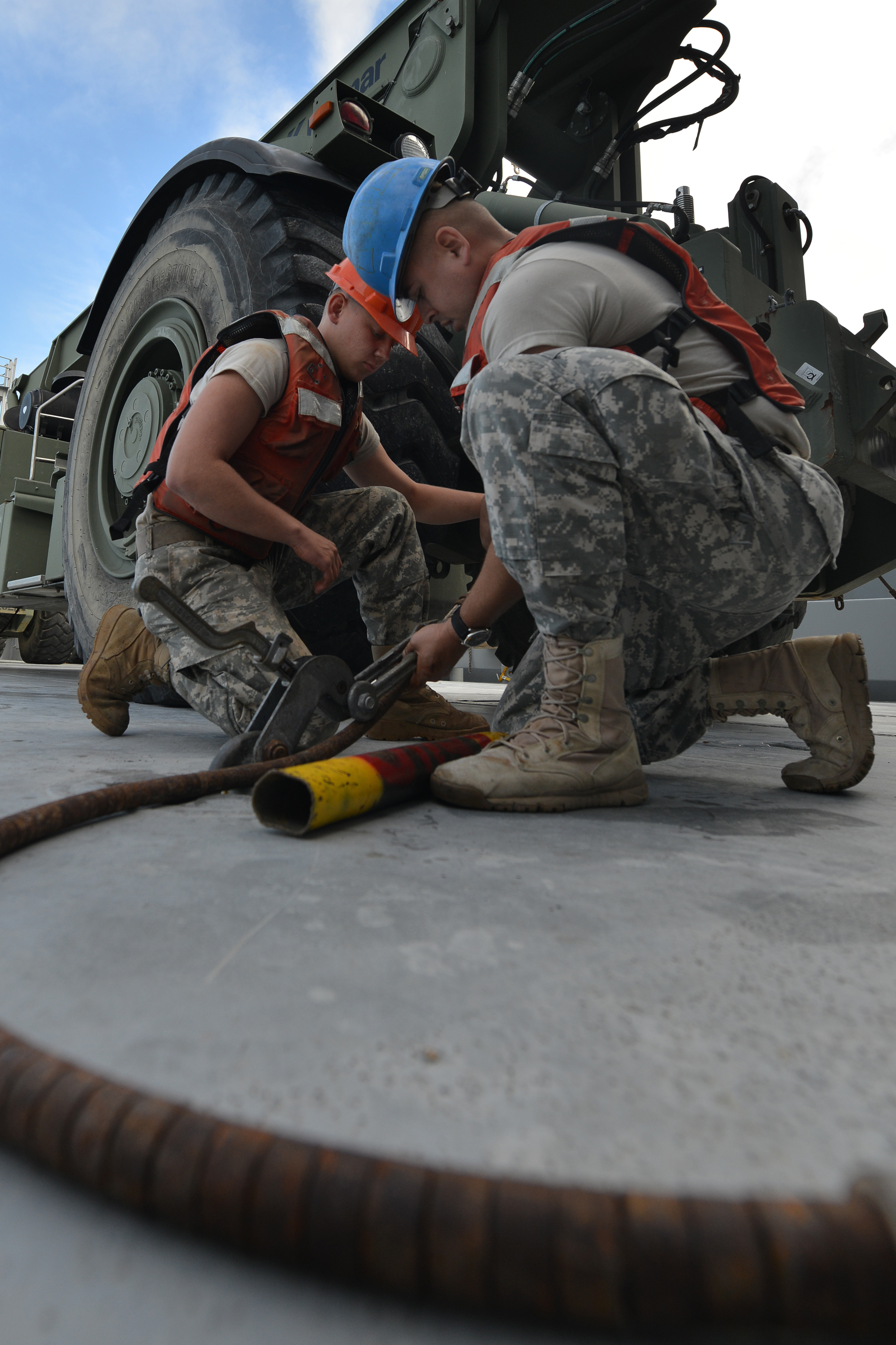 Transportation units train for contingency ops > Joint Base Langley ...