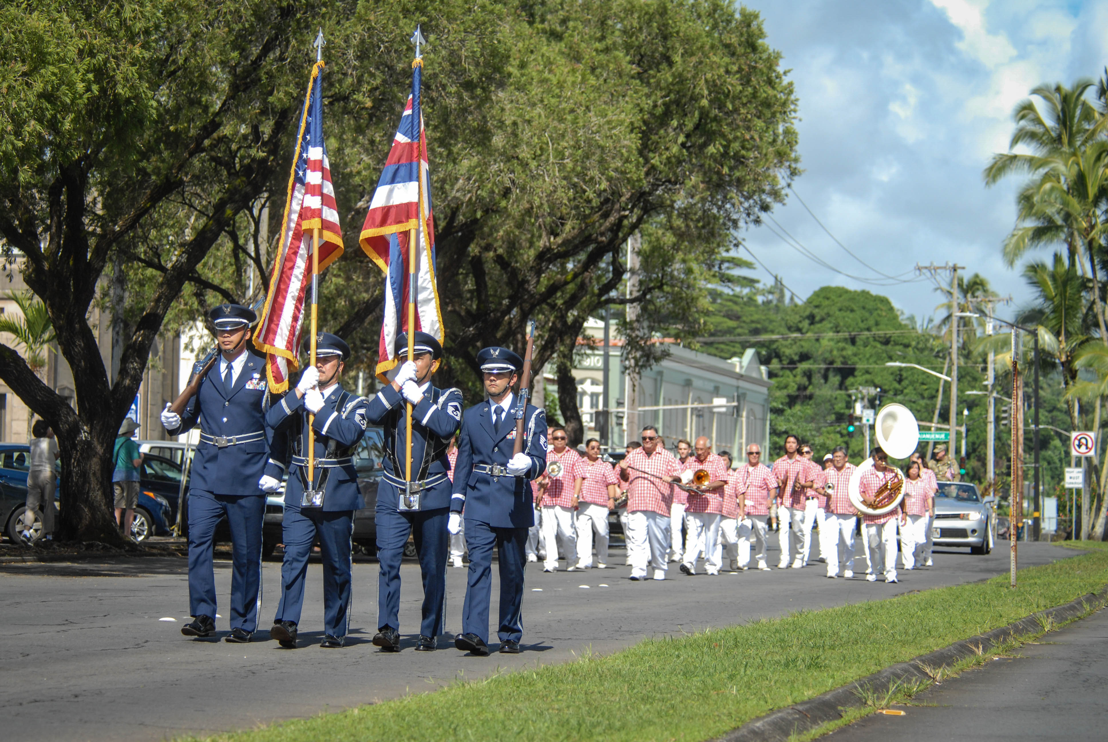 Eighth Annual Hawai‘i Island Veterans Day Parade