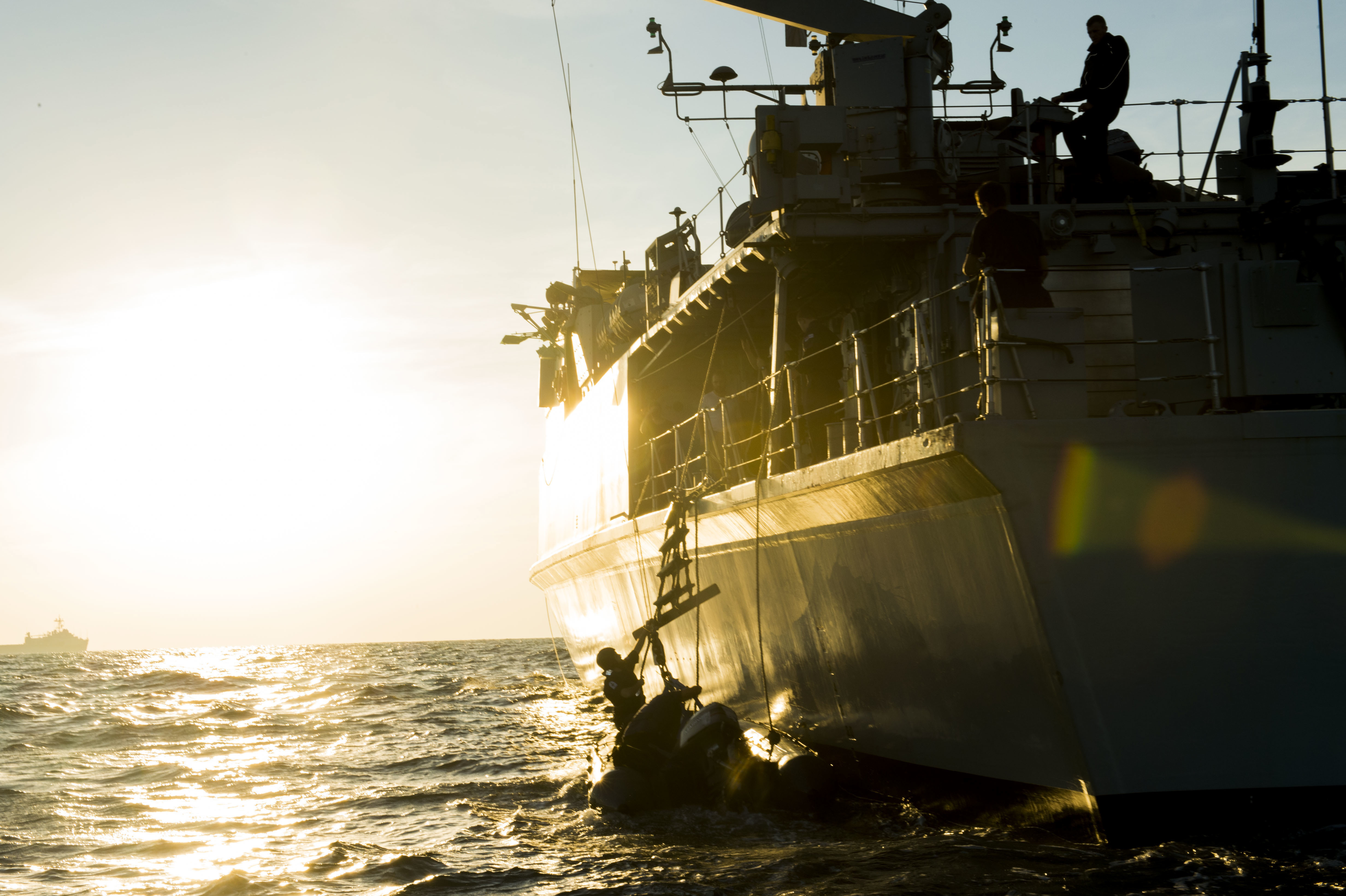 CTF 52 takes part in Mine Countermeasure Exercise with UK Royal Navy ... CTF 52 takes part in Mine Countermeasure Exercise with UK Royal Navy ...