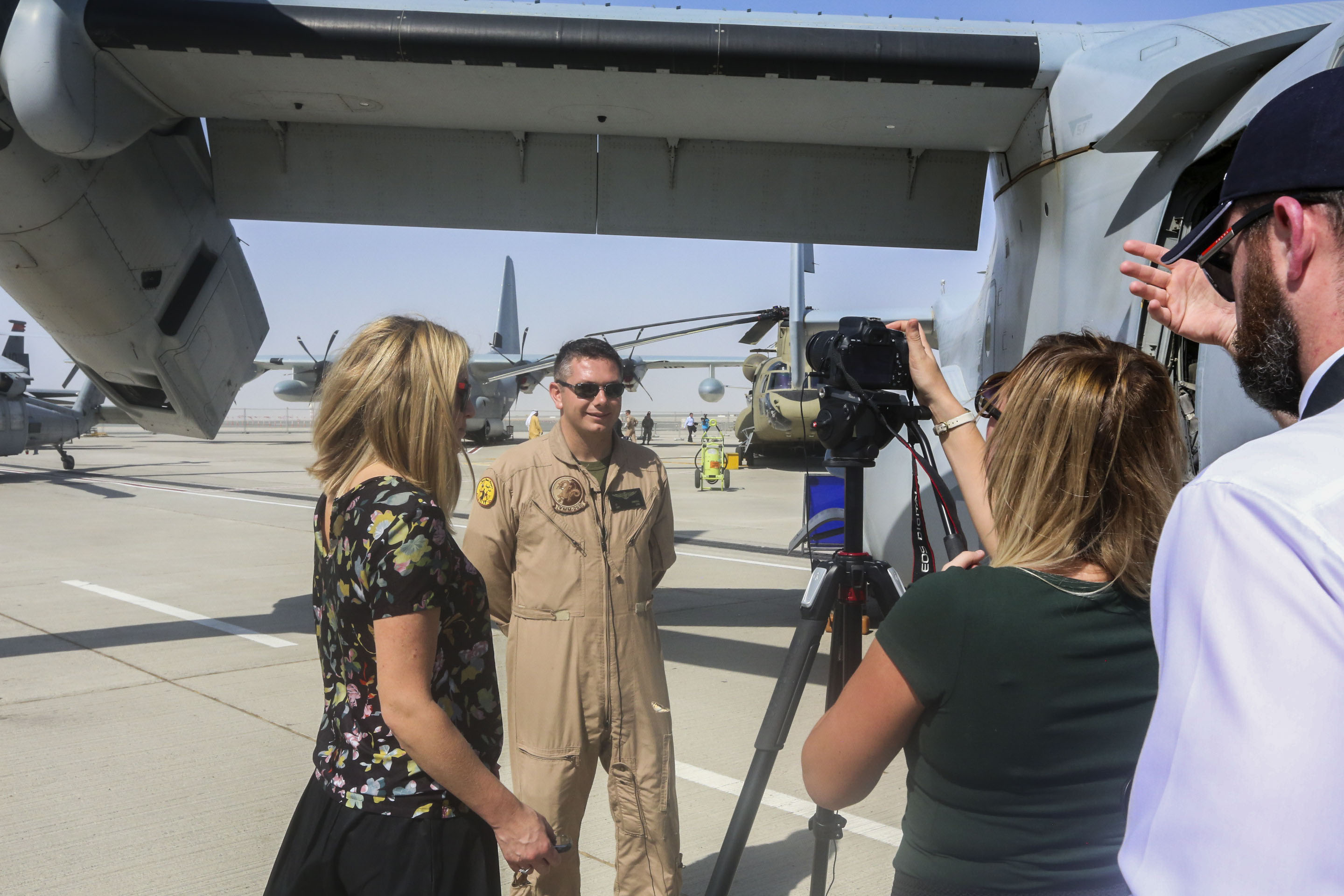 Marines showcase aviation capabilities at 2015 Dubai Airshow