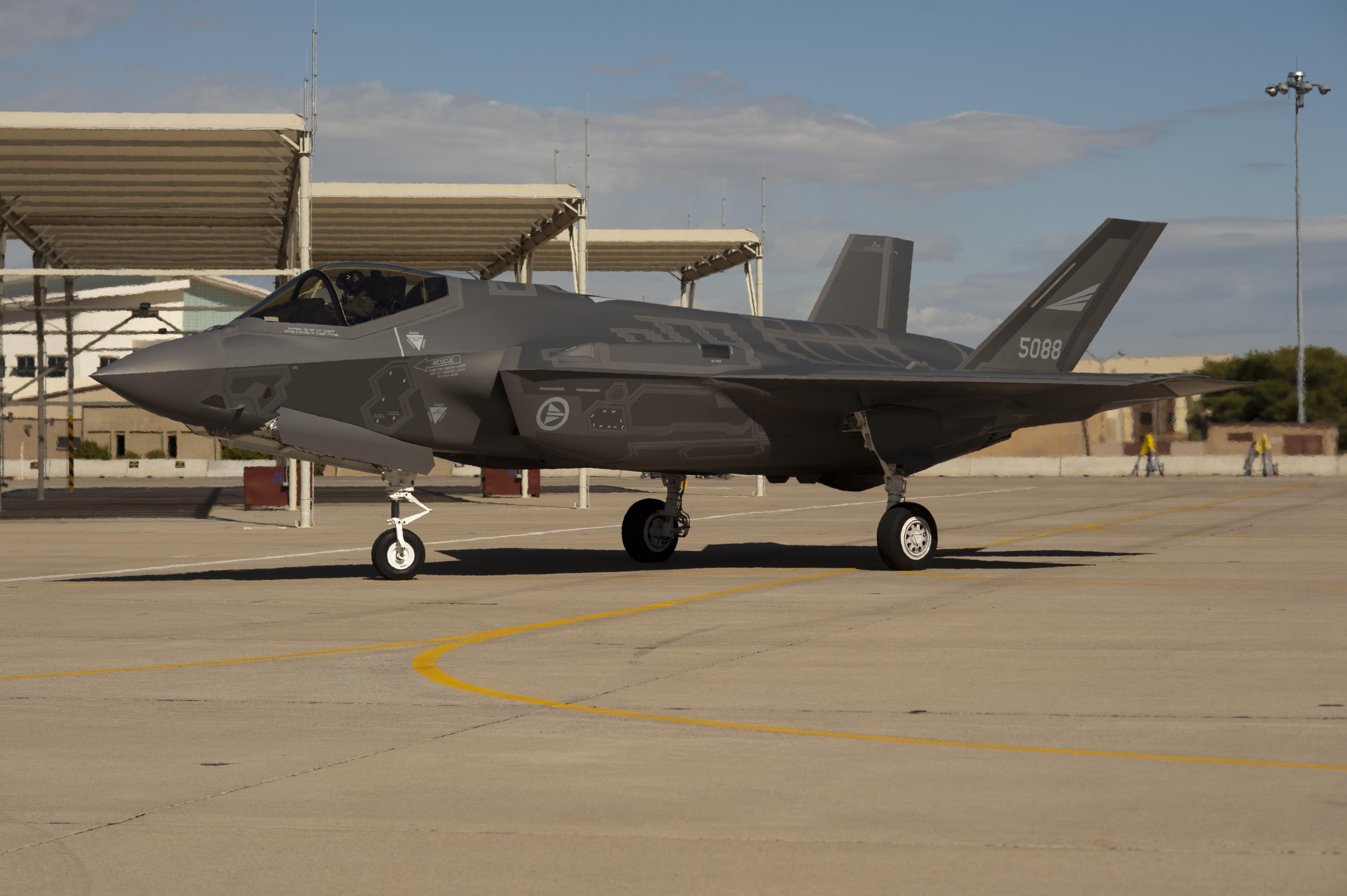 Norway’s first F-35 sortie, jets arrive on air force’s birthday > Luke ...