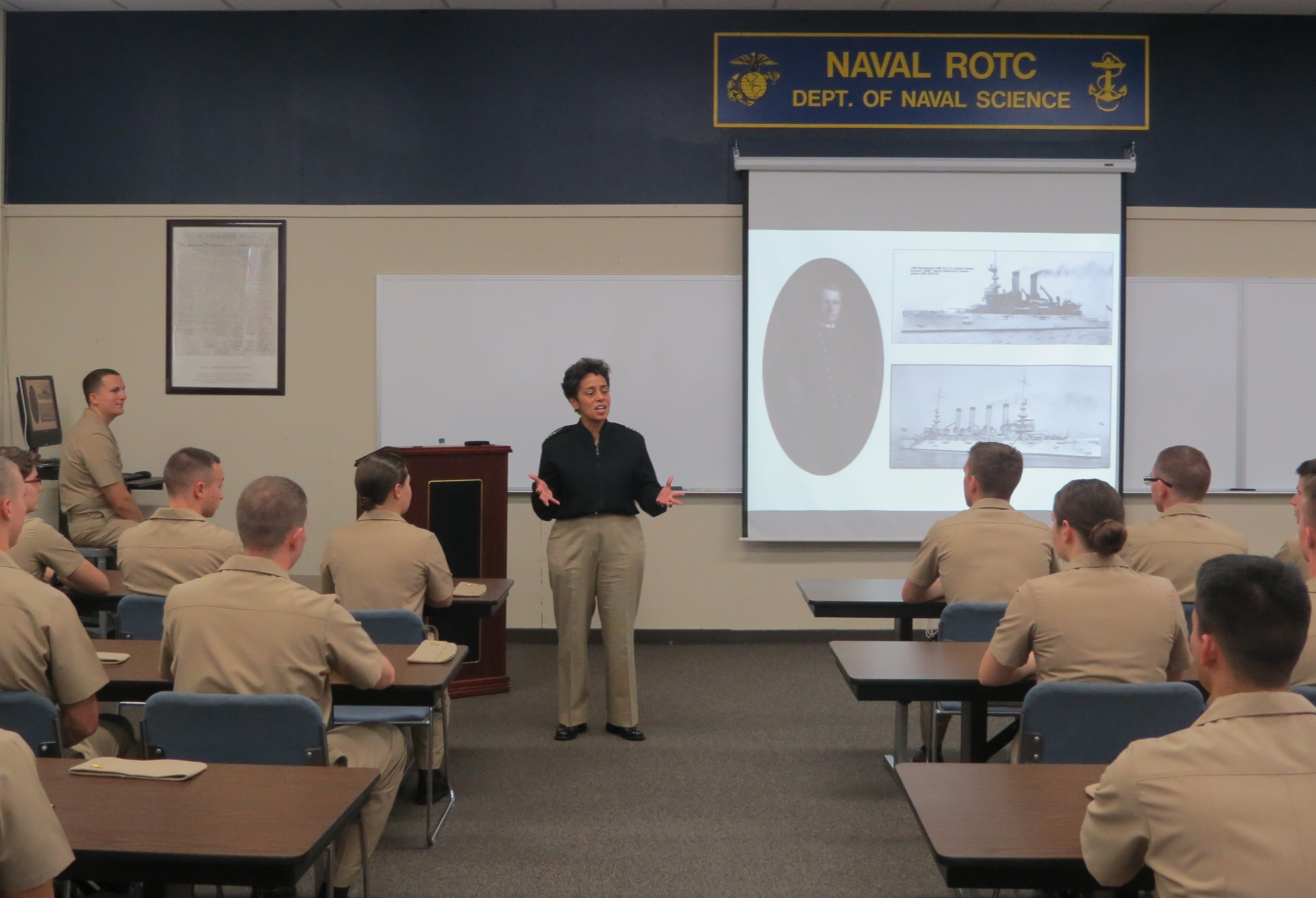 Vice Chief of Naval Operations Visits Wisconsin Midshipmen > United ...