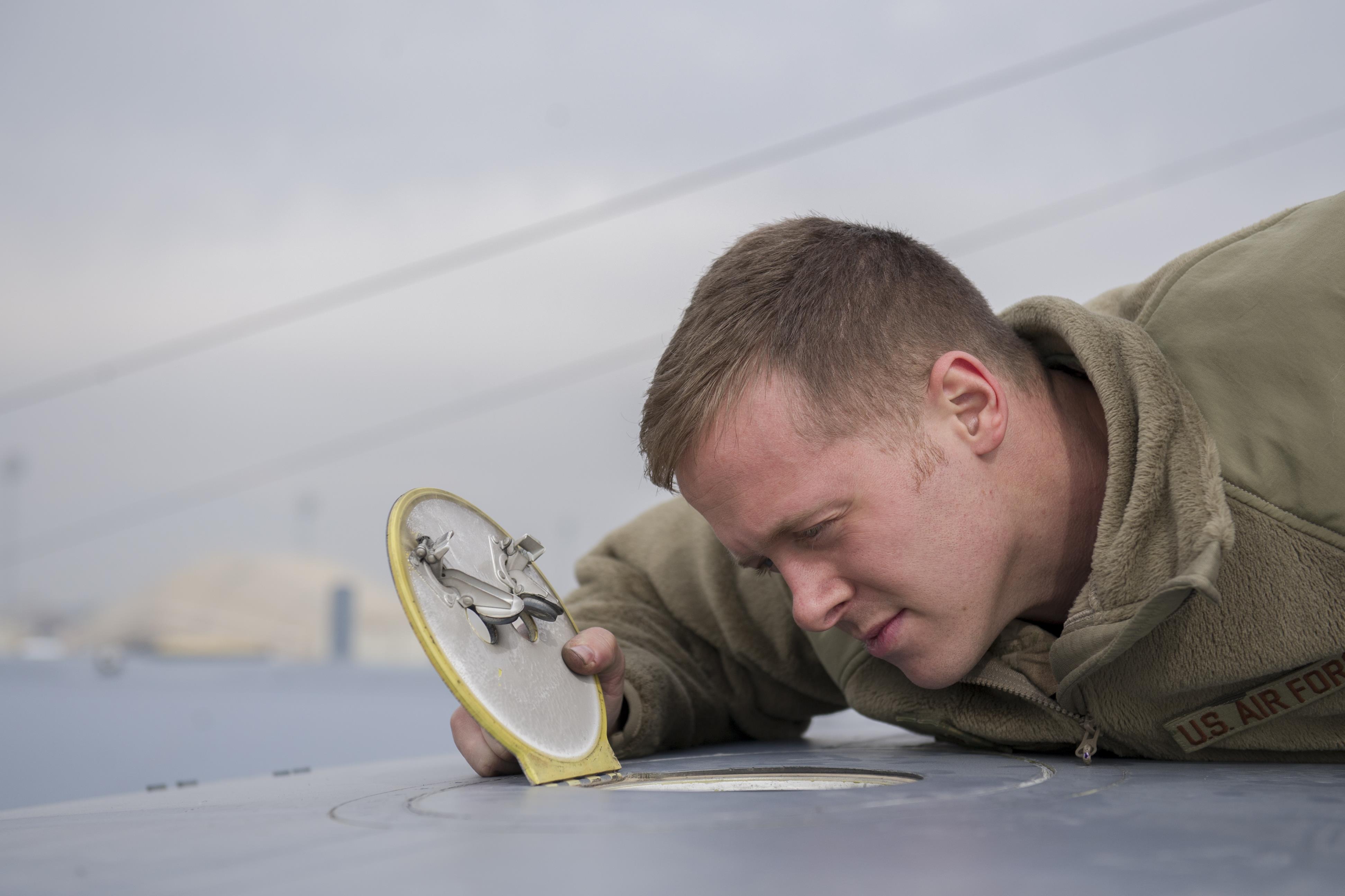 41st EAMU keeps Compass Call out of jams > U.S. Air Forces Central ...