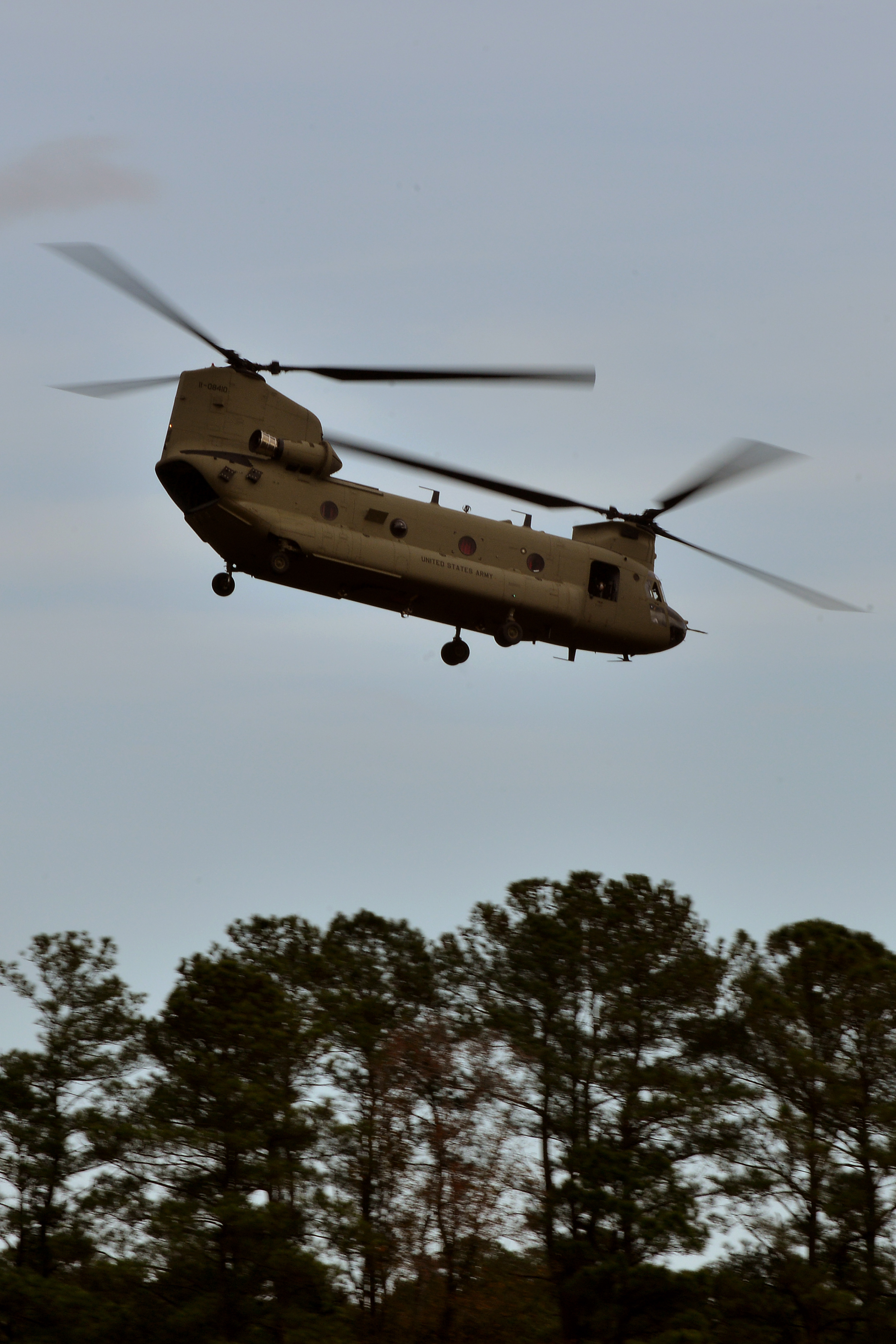 Eustis Reserve Chinook crews test new Army equipment