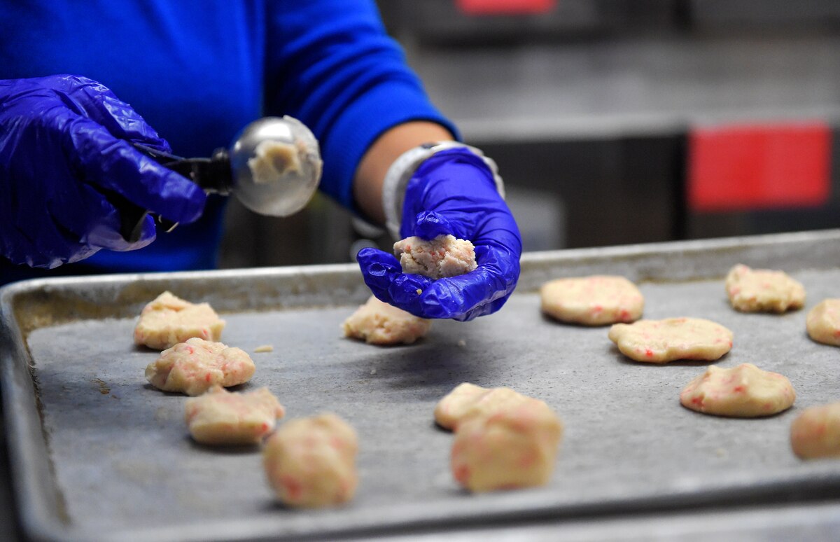 Cookie Crush brings cookies, volunteer opportunities > Joint Base ...