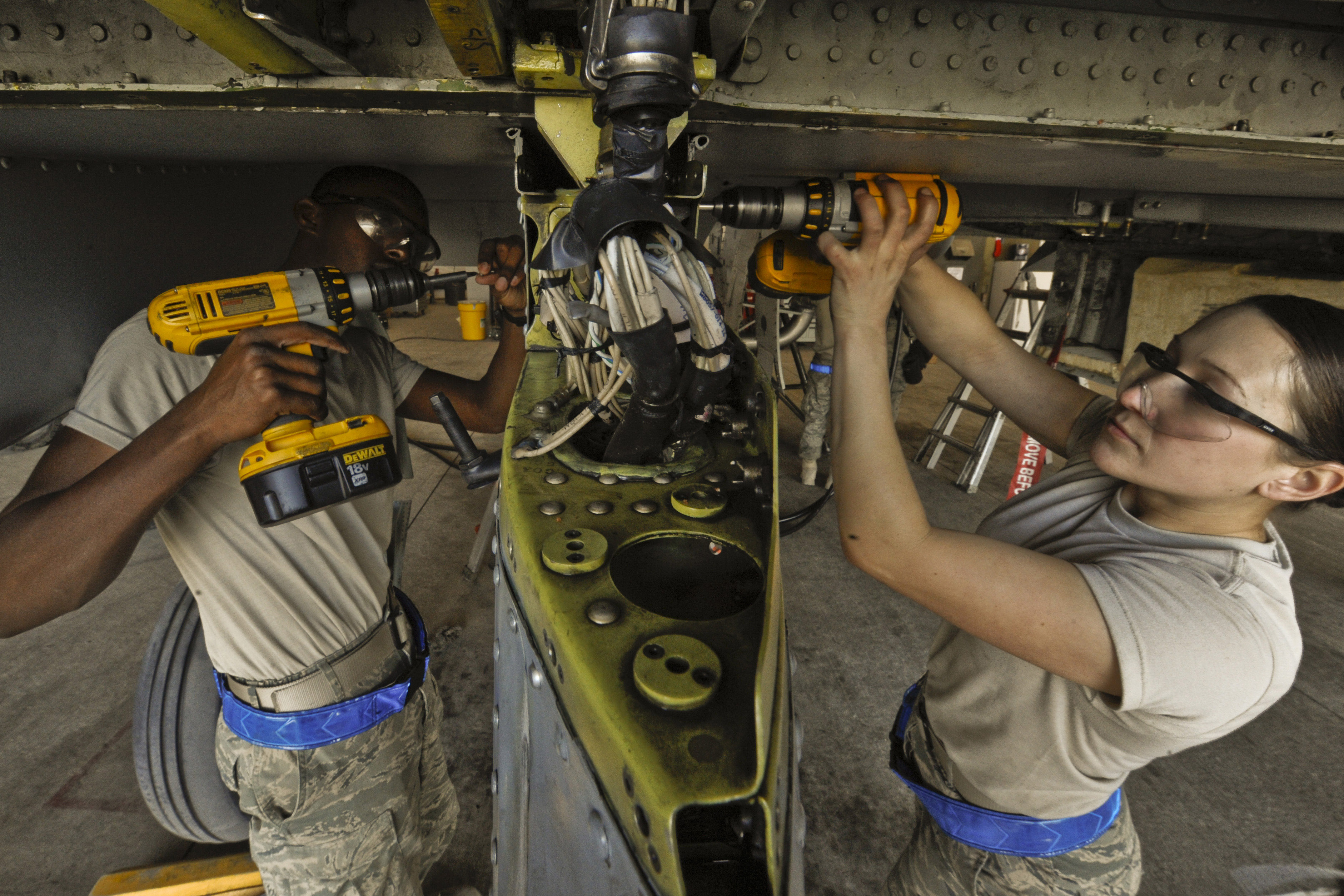 Reservists go active duty > Air Force > Article Display