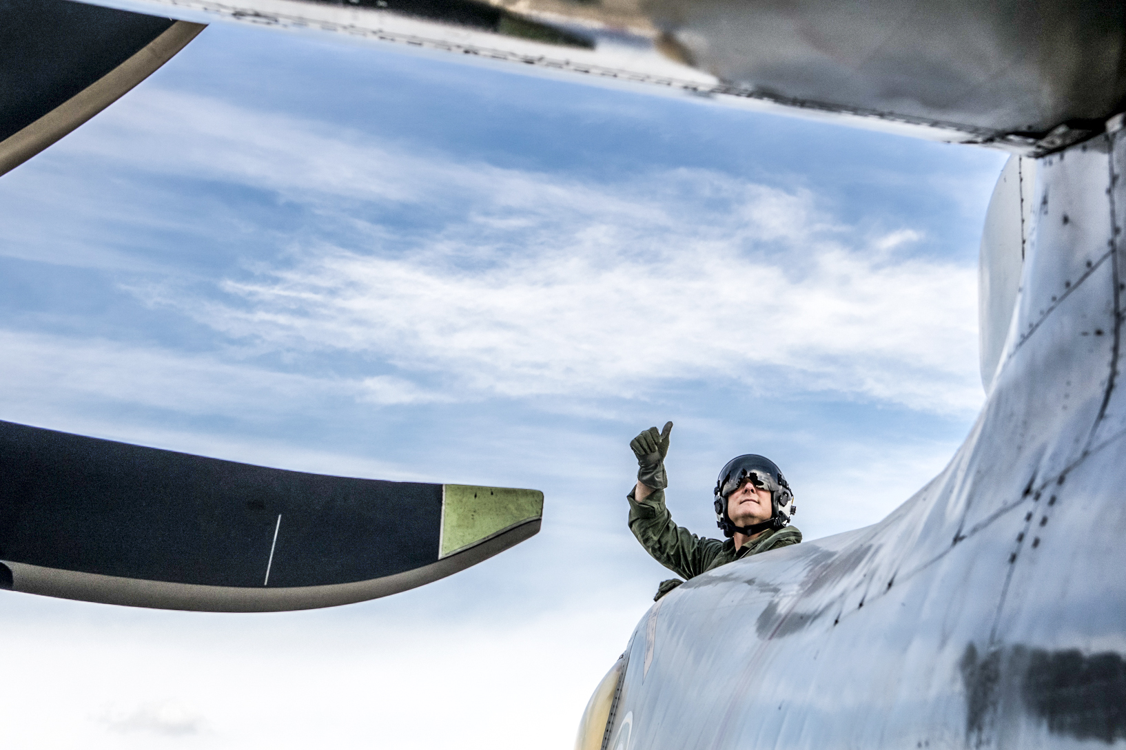 Thumbs Up | U.S. Department of War