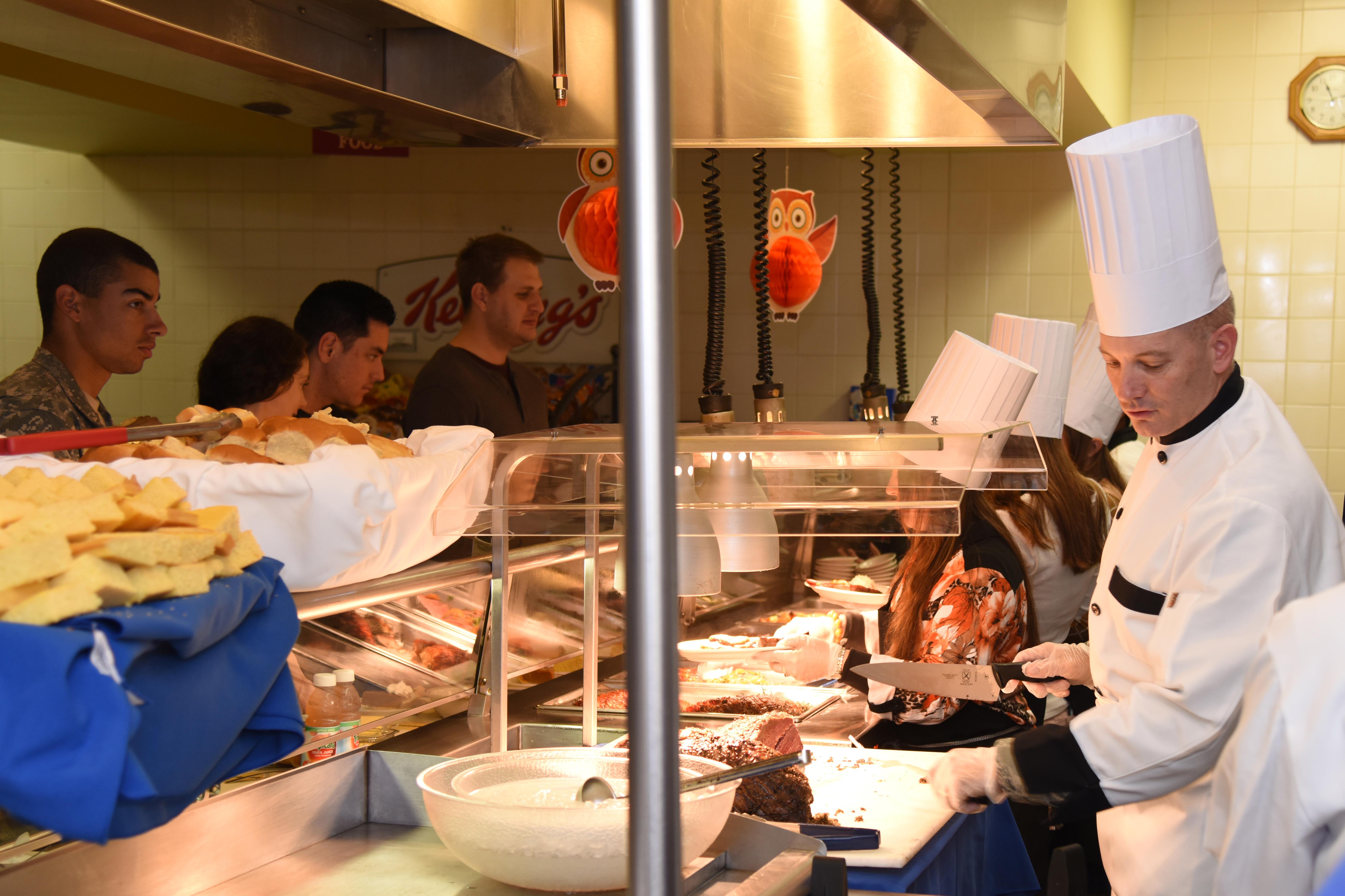 Base leadership serves a Thanksgiving feast > Goodfellow Air Force Base ...