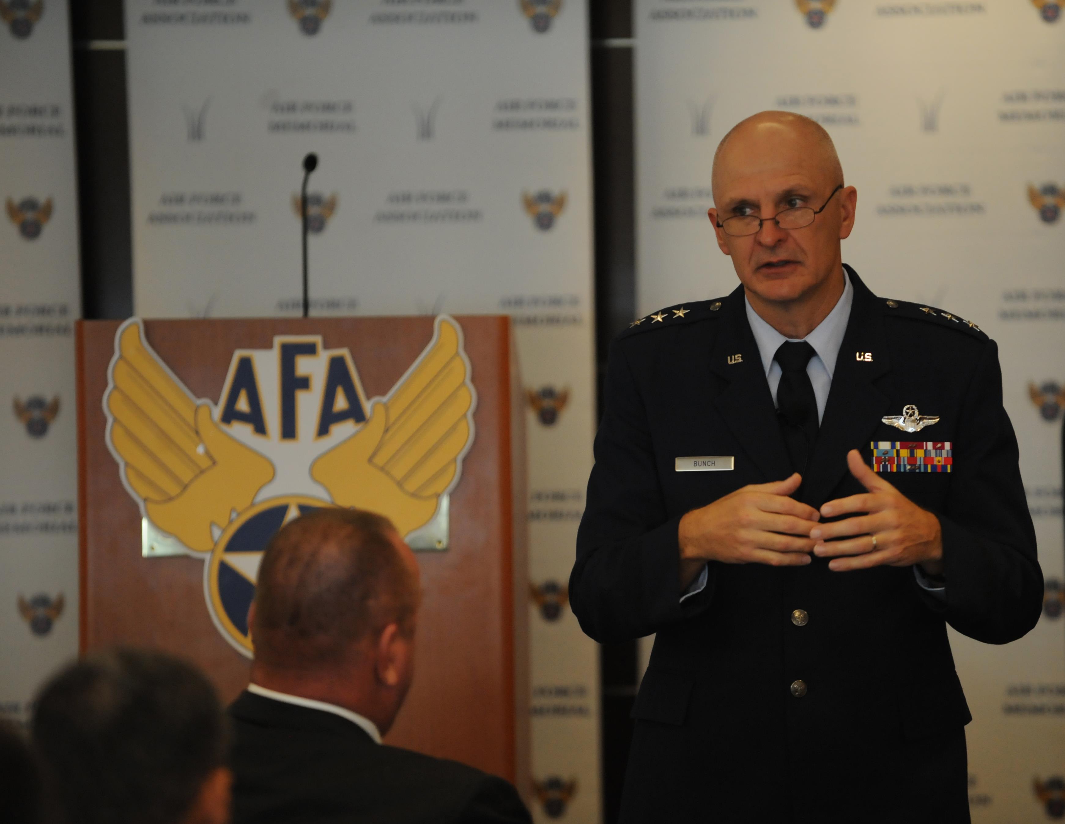 Acquisition general speaks on priorities, Should Schedule > Air Force ...