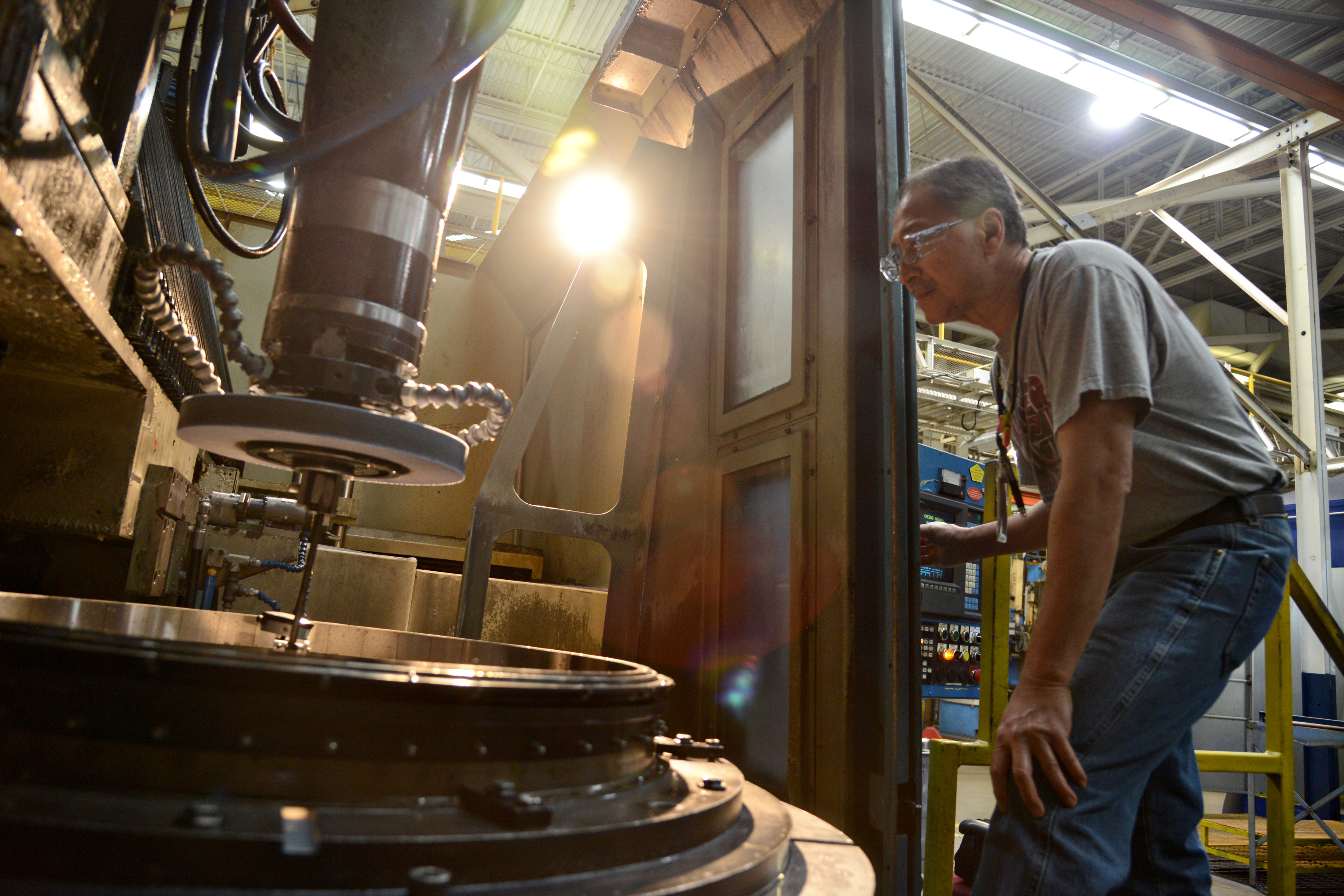 Grinding it out: No job is too big or small for 548th PMXS Machine Shop ...