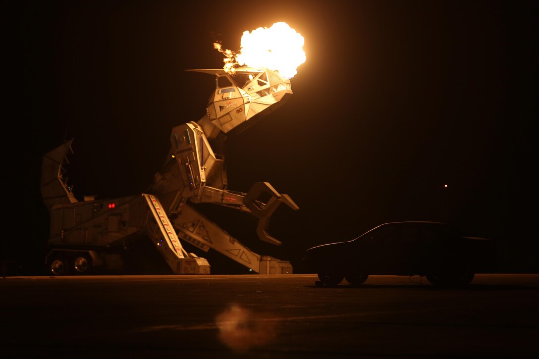 Robosaurus crunches cars at 2015 MCAS Miramar Air Show