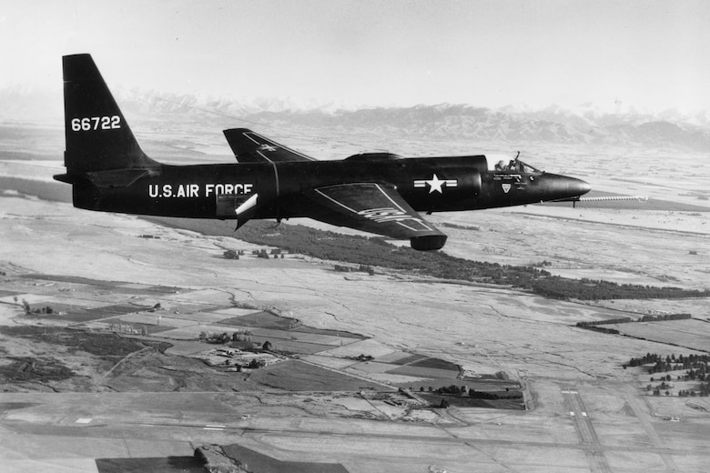 Lockheed U-2A > National Museum of the United States Air Force™ > Display