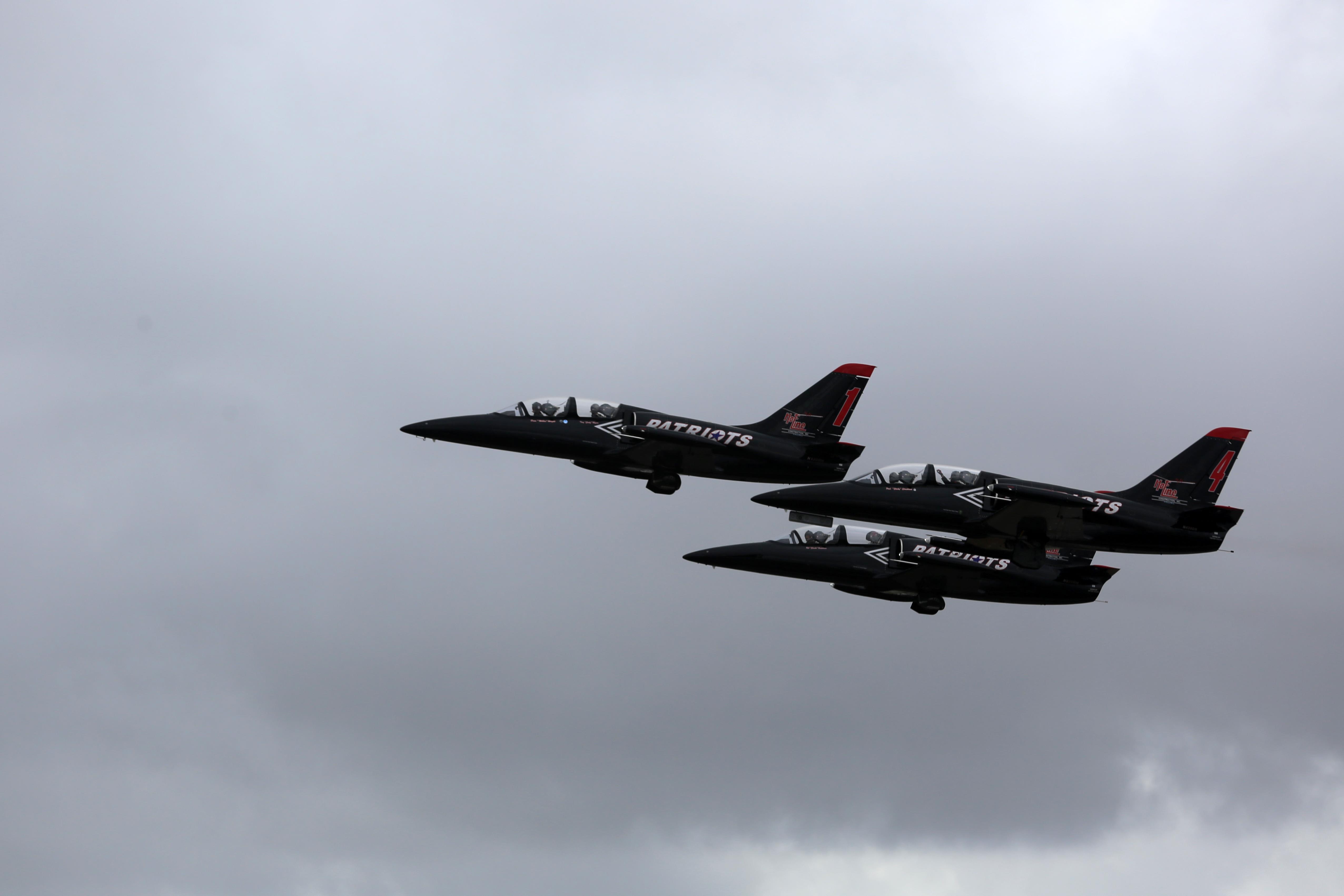 Patriots electrify spectators at 2015 MCAS Miramar Air Show