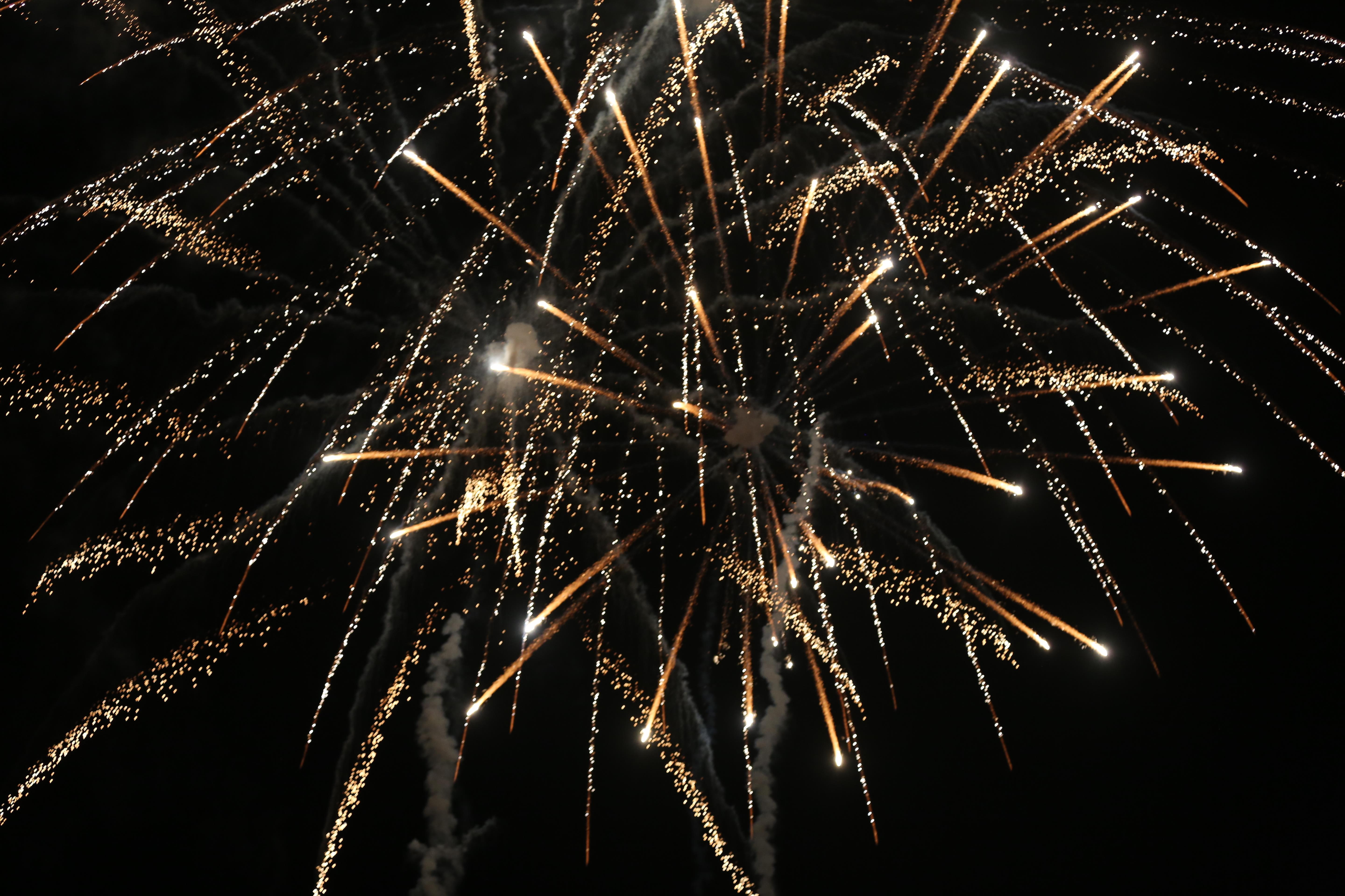 Twilight Show lights up night for 2015 MCAS Miramar Air Show spectators