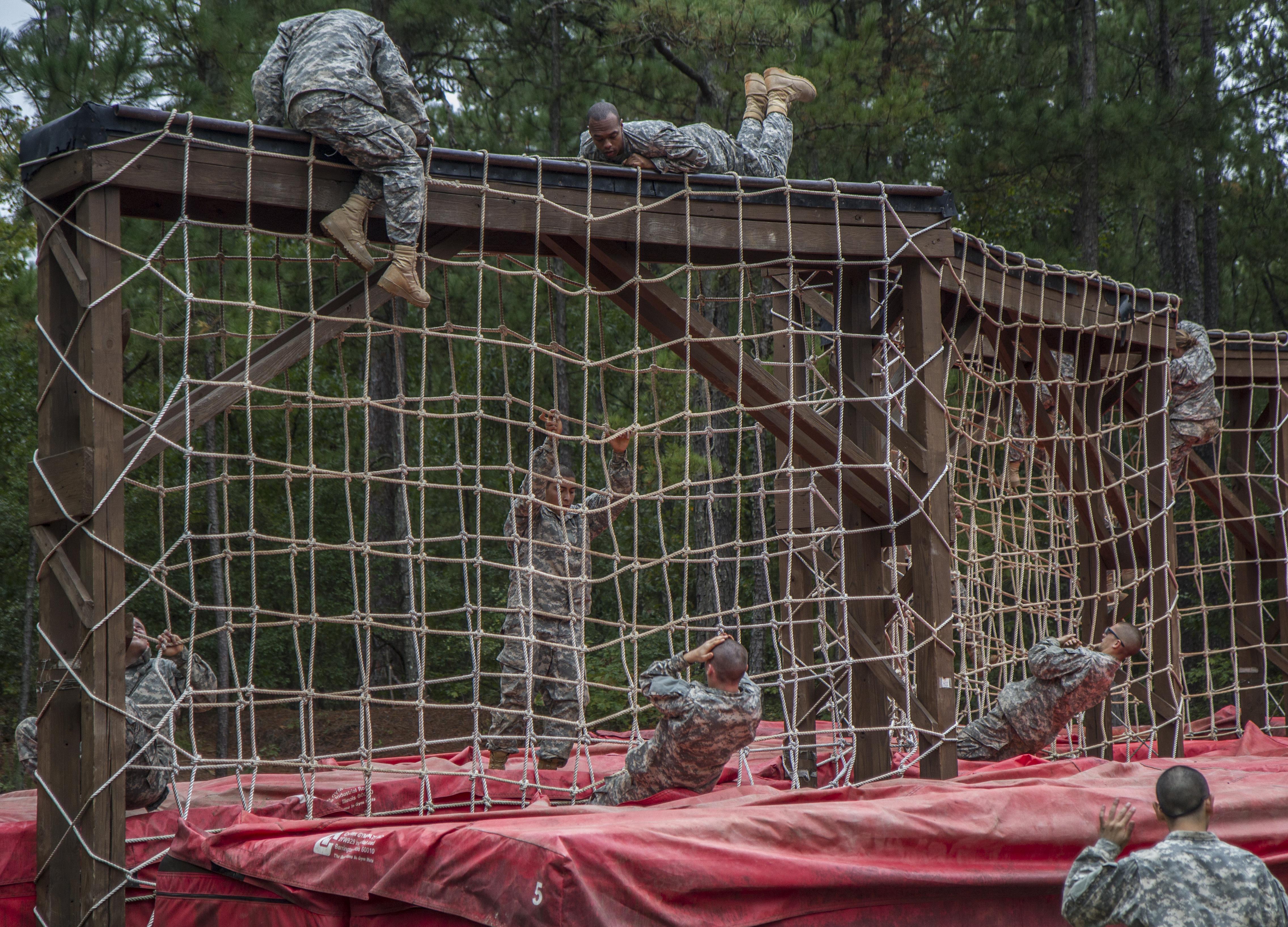 The cargo net obstacle