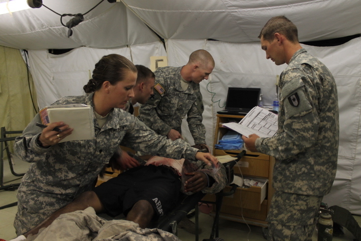 Florida Army medical reserve unit fits the right pieces together for ...